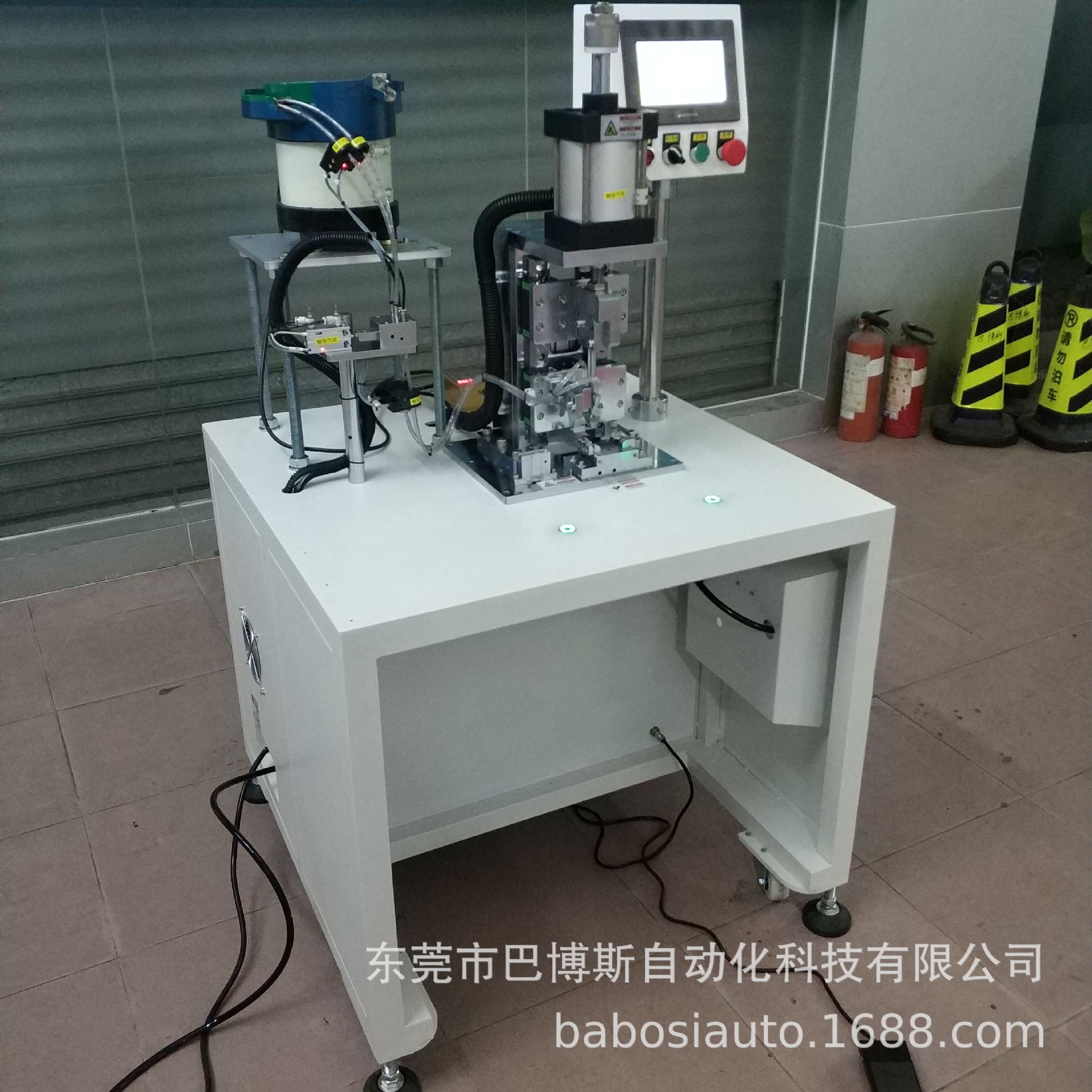 半自动双粒铆钉机 翻边自动铆钉机 铆钉压花设备厂家直销-阿里巴巴