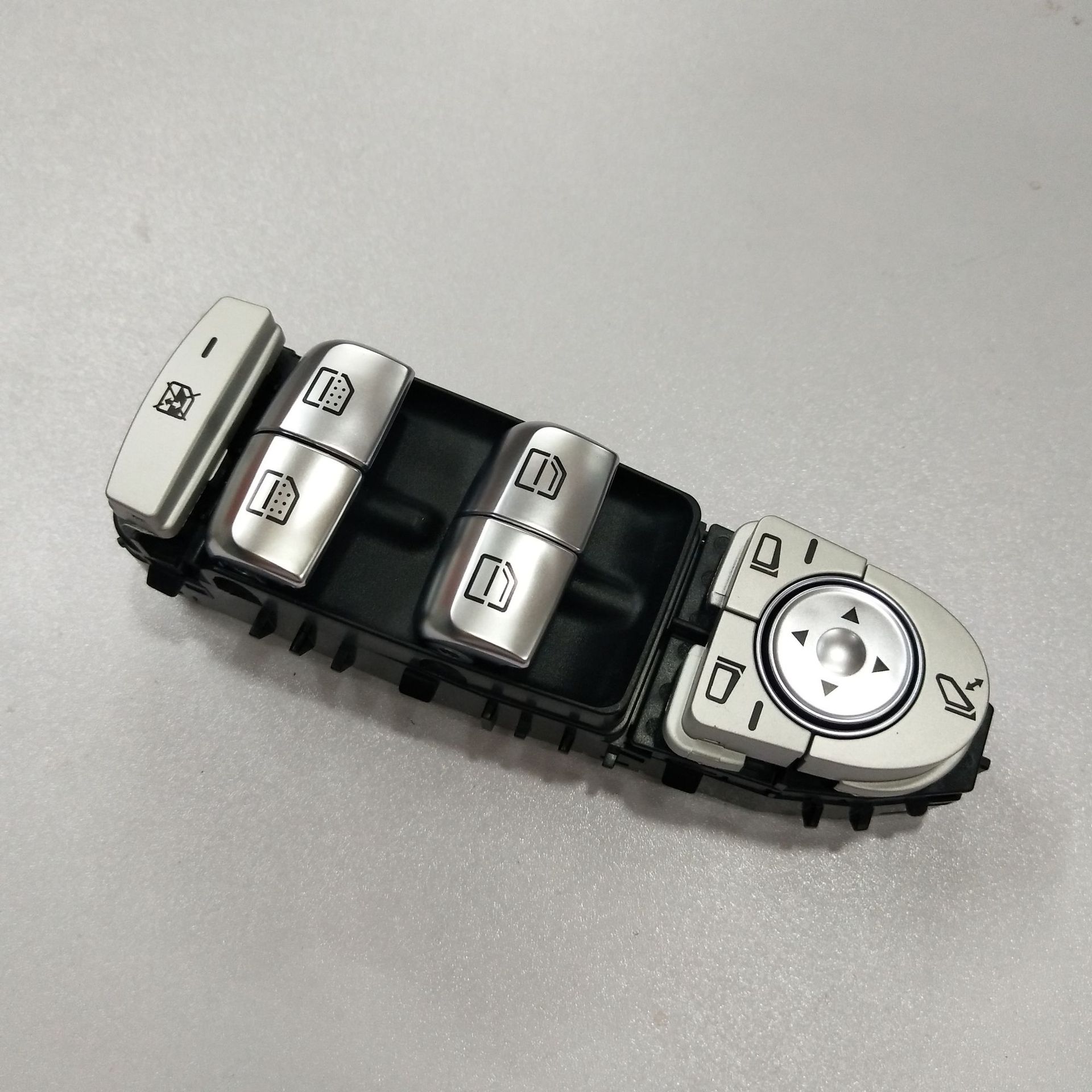 汽车玻璃 车窗电动升降开关前左 适用于奔驰W213E300 2139054803-阿里巴巴
