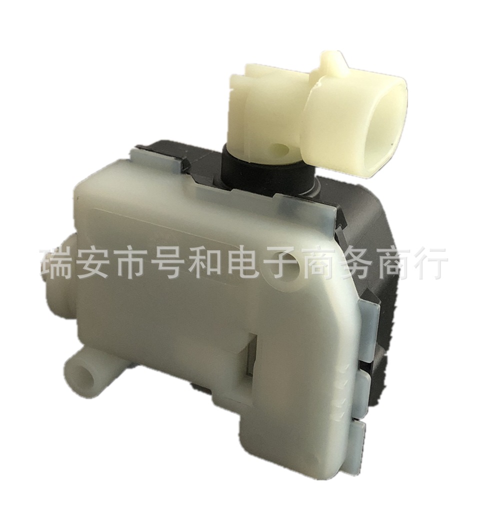 适用别克君越君威英朗 雪佛兰迈锐宝科鲁兹 油箱盖电机135 011 51-阿里巴巴