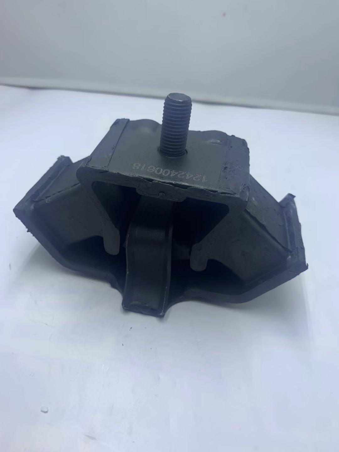 变速箱支撑胶垫 波箱胶垫 适用于奔驰 W123 W124 W201 1242400618-阿里巴巴