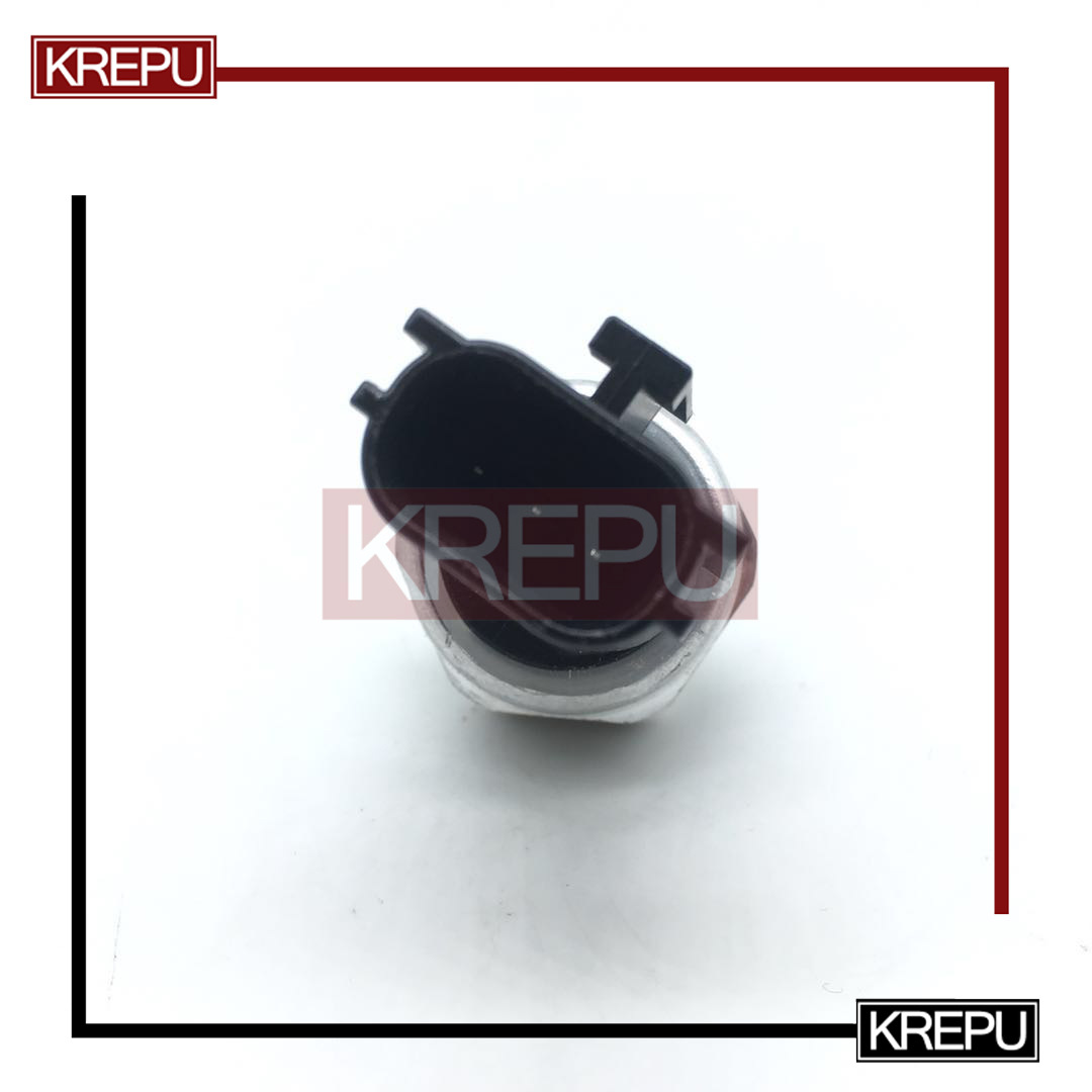 适用日产尼桑发动机油压共轨传感器油压开关25070-CD000 42CP16-2-阿里巴巴