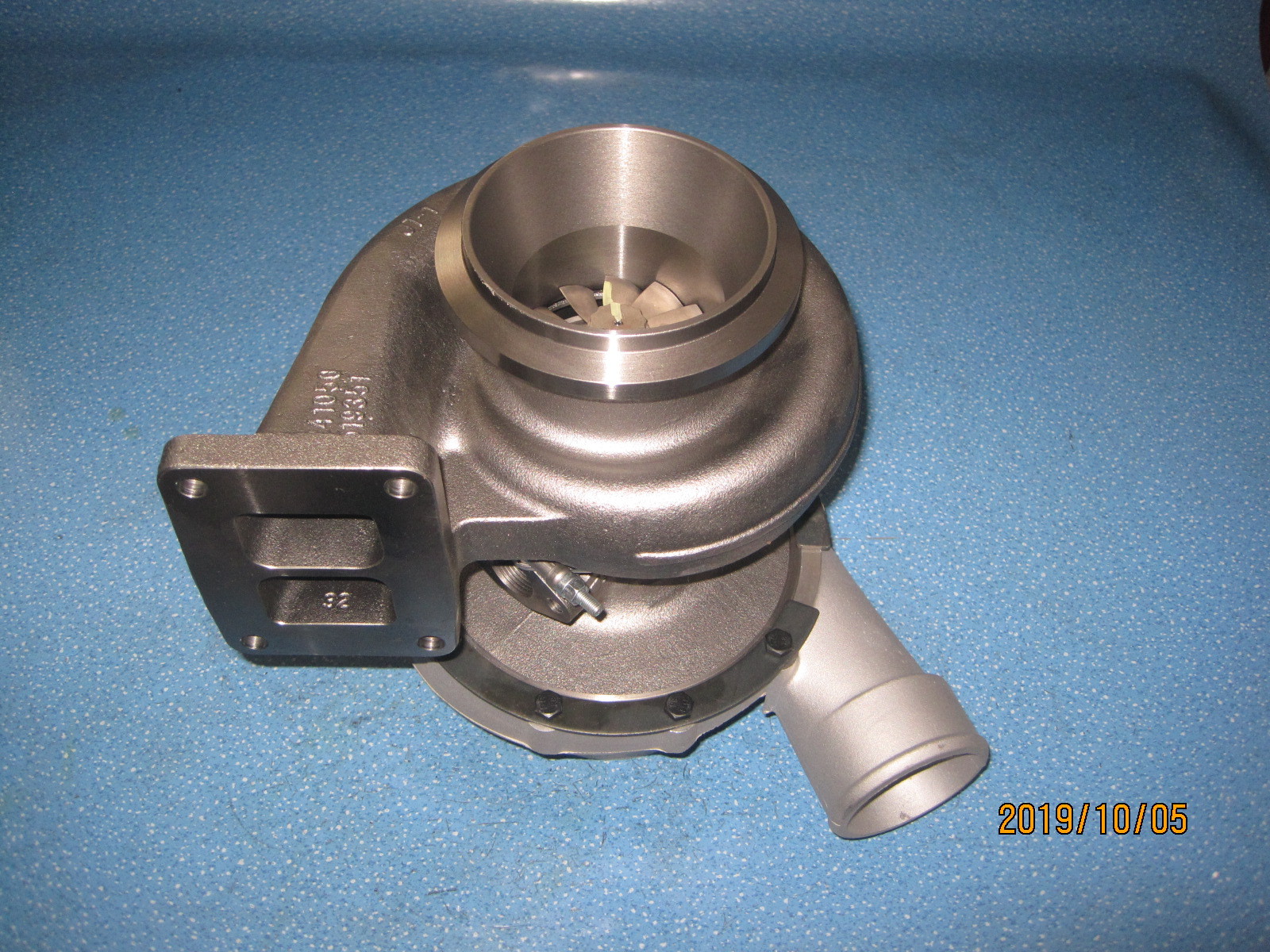 厂家康NT855增压器HT3B中间体零件号3522740 适用增压器3529032;-阿里巴巴