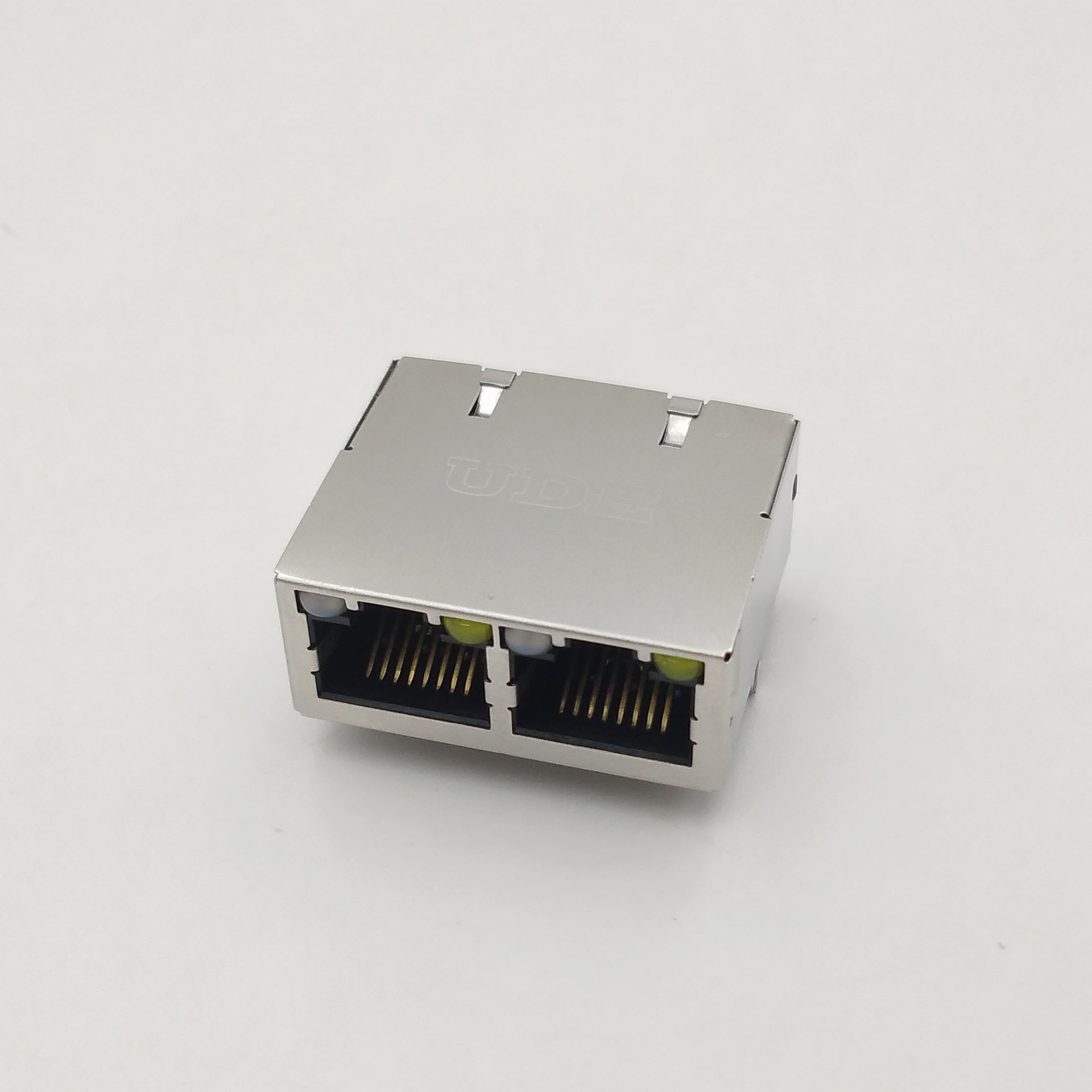 rj45-rj45-ude-rtb-16dbru1f