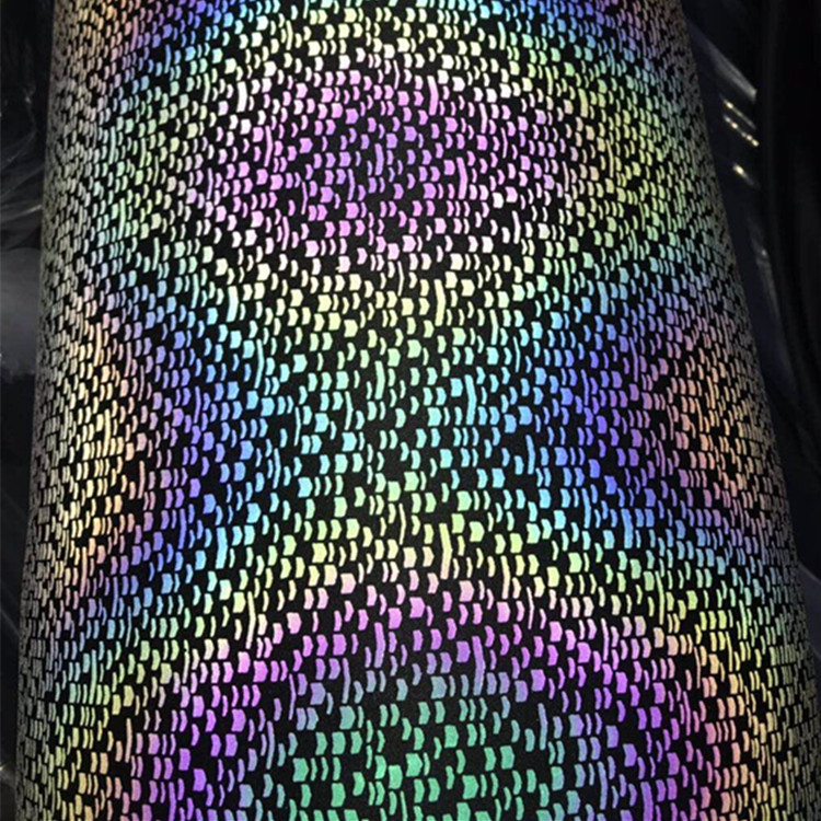 定制反光布印花 幻彩蘑菇图案反光面料 七彩反光花式印花针织布-阿里巴巴