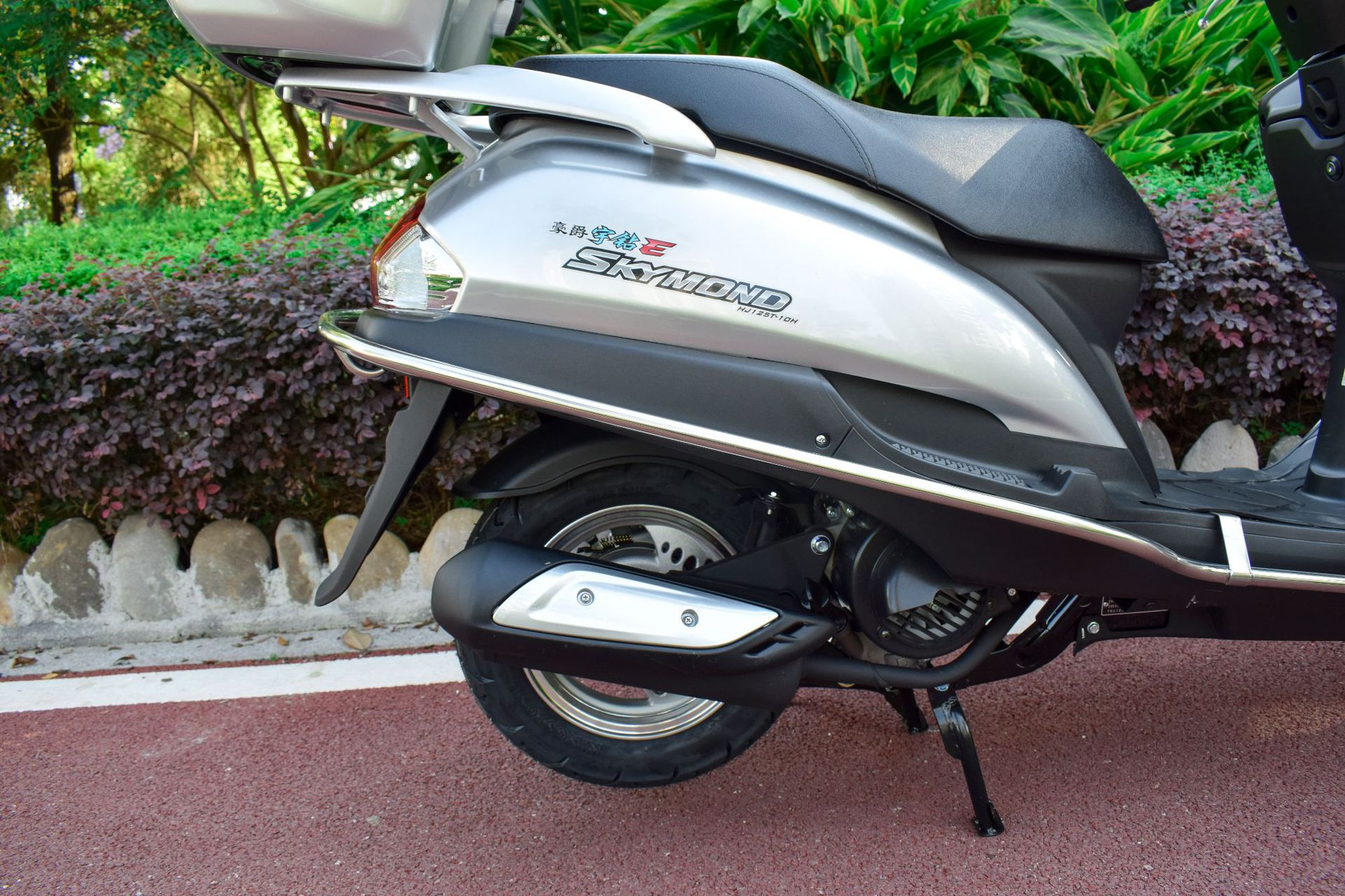 供应豪爵牌HJ125T-10H女装踏板宇钻国四智能电喷燃油摩托车125-阿里巴巴