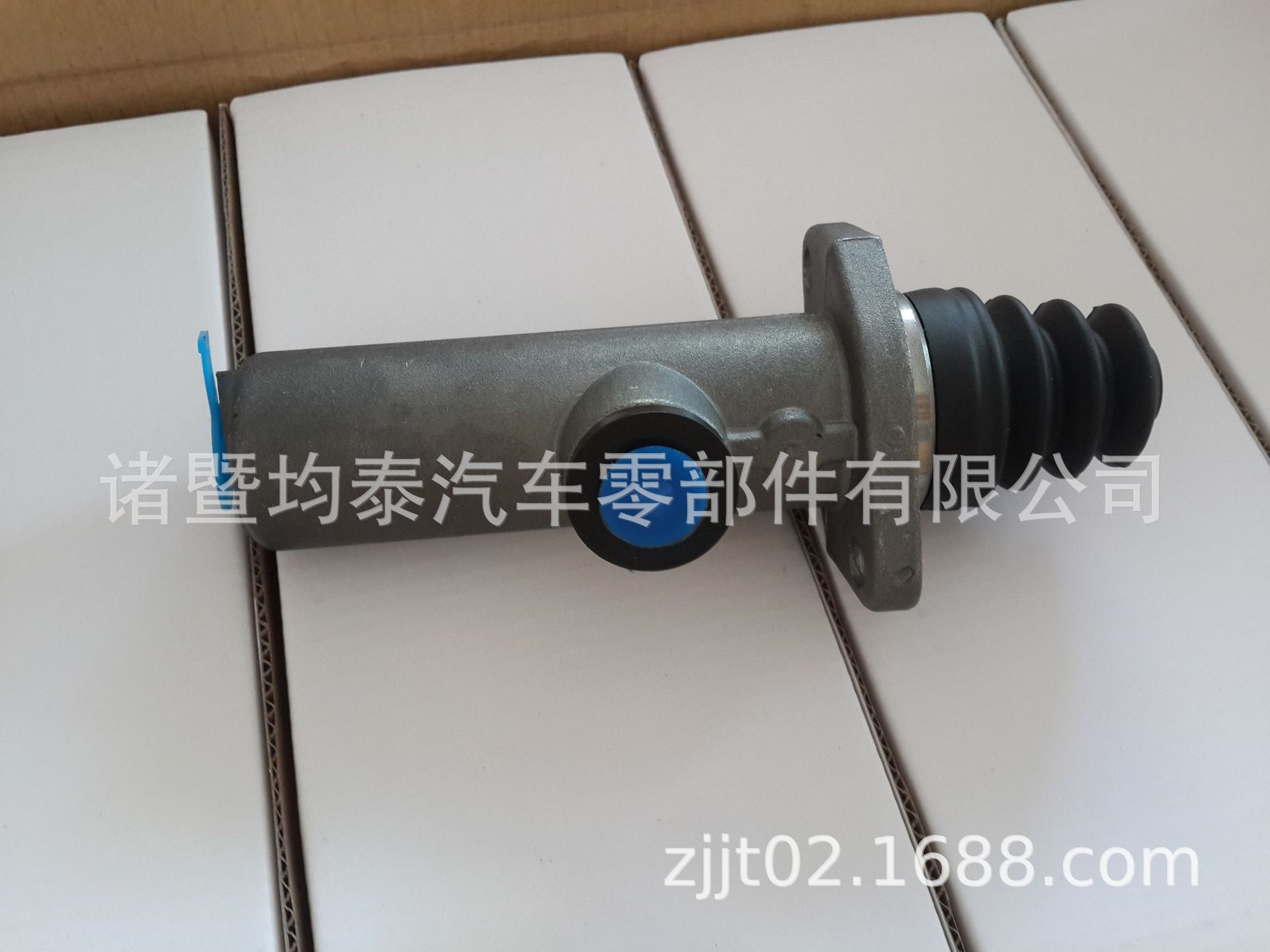 离合器总泵5010260052欧系重卡重汽卡车客车配件零部件SMT-阿里巴巴