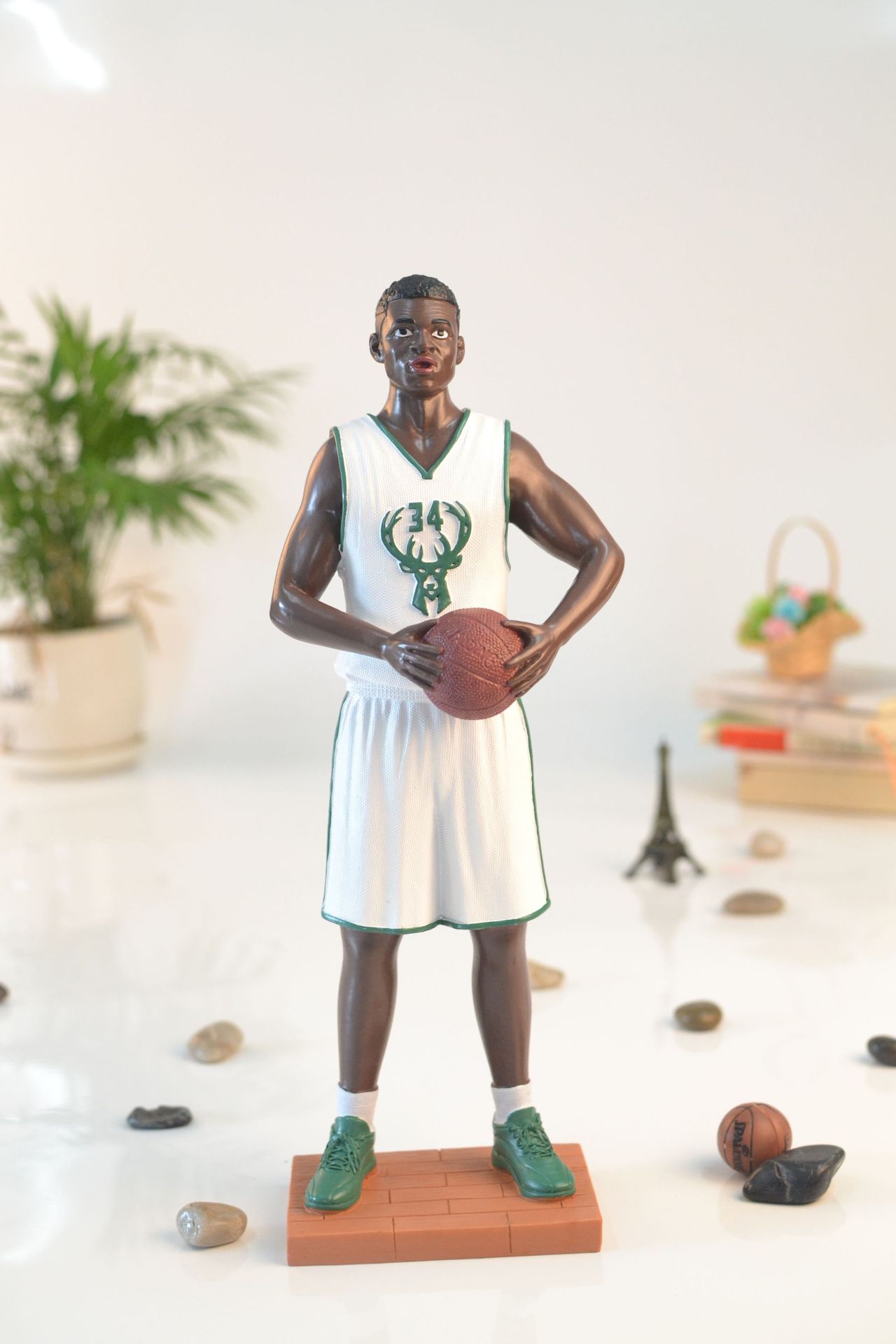 家居摆件工艺品nba球星欧文科比詹姆斯篮球人物球星手办学生礼品-阿里巴巴