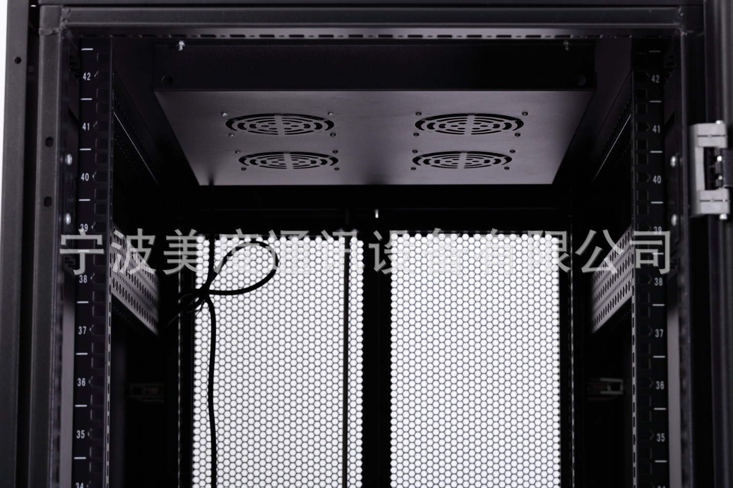 两层服务器机柜800*800*42U 42u19寸标准服务器机柜承重散热-阿里巴巴