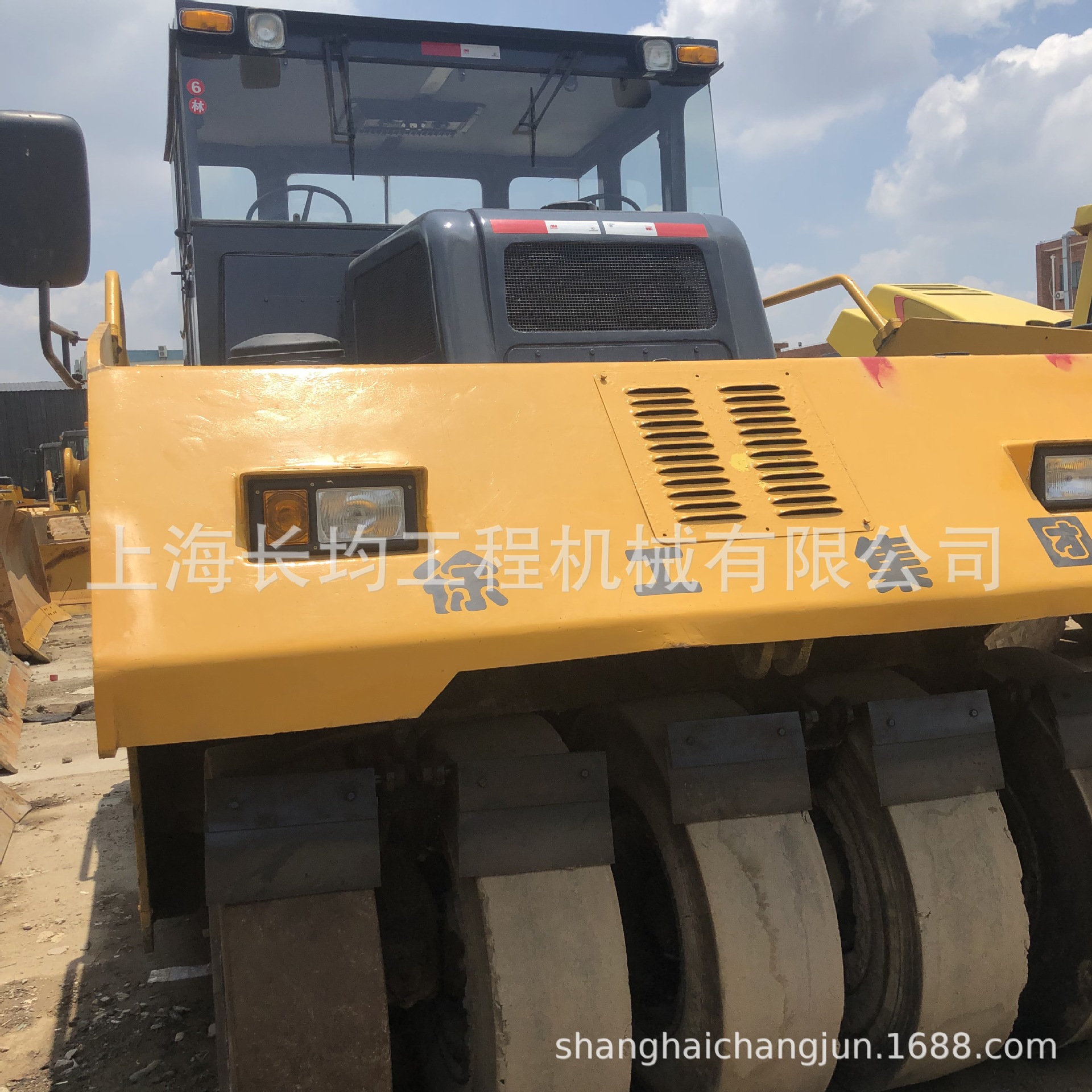 30吨全胶轮压路机 徐工XP303二手轮胎压路机 柏油路面压路机-阿里巴巴