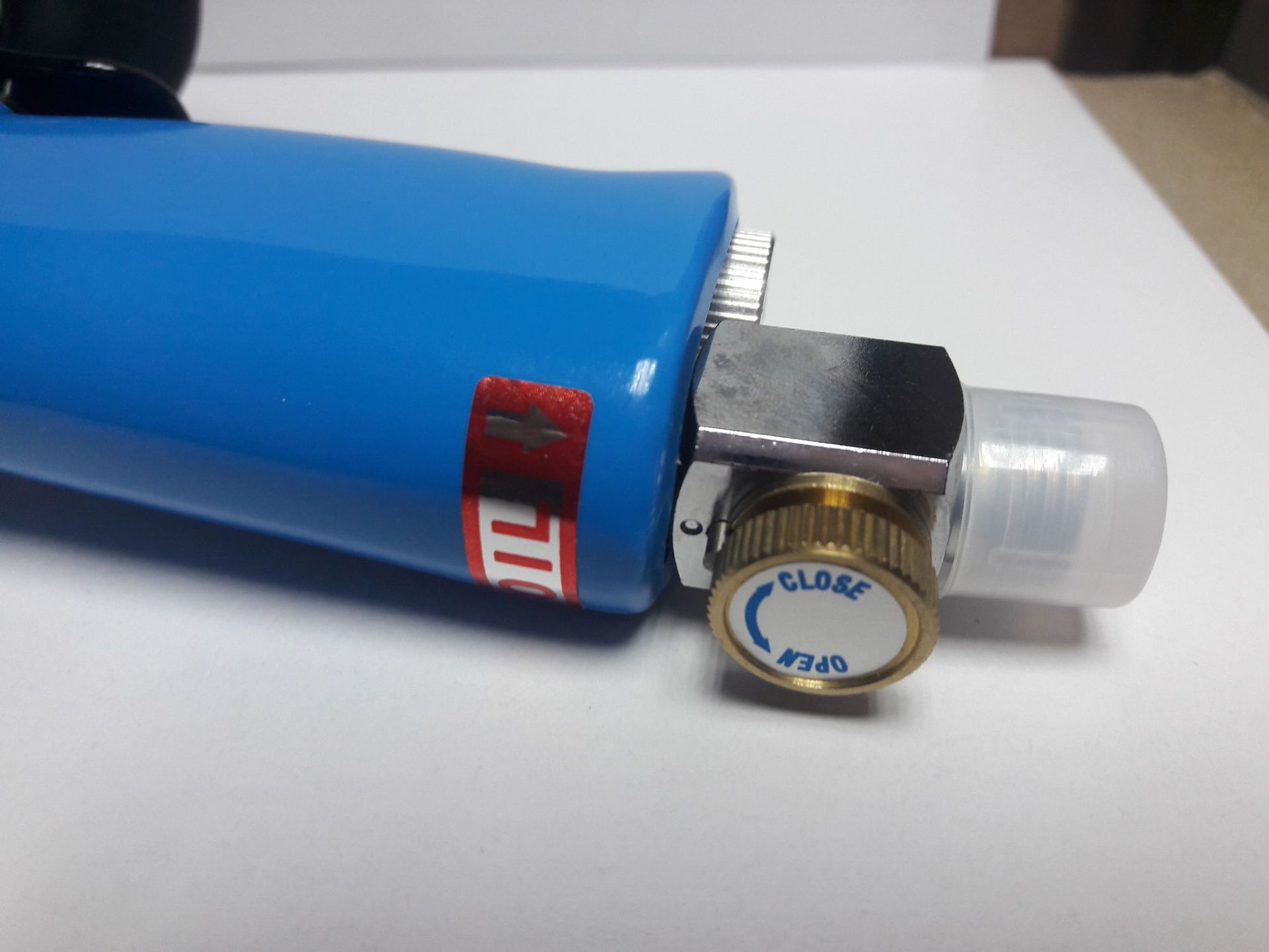 3M7403气动抛光机打磨机3寸砂光机划痕修复上光打蜡原装正品特惠-阿里巴巴