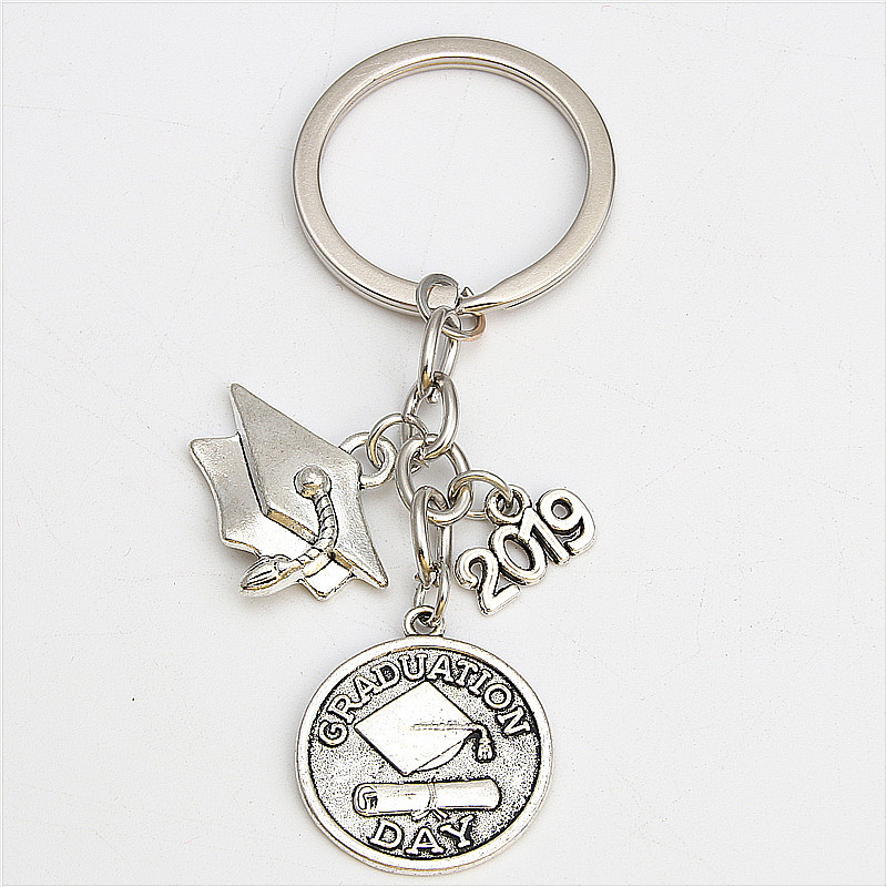 2021 2019 Graduation Ceremony Keychain Diploma Bachelor Cap Key Ring ...