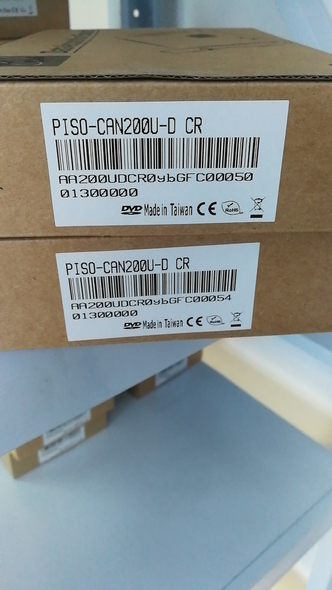 PISO-CAN400U-D通用PCI总线4口隔离CAN通讯卡DB9针接头-阿里巴巴