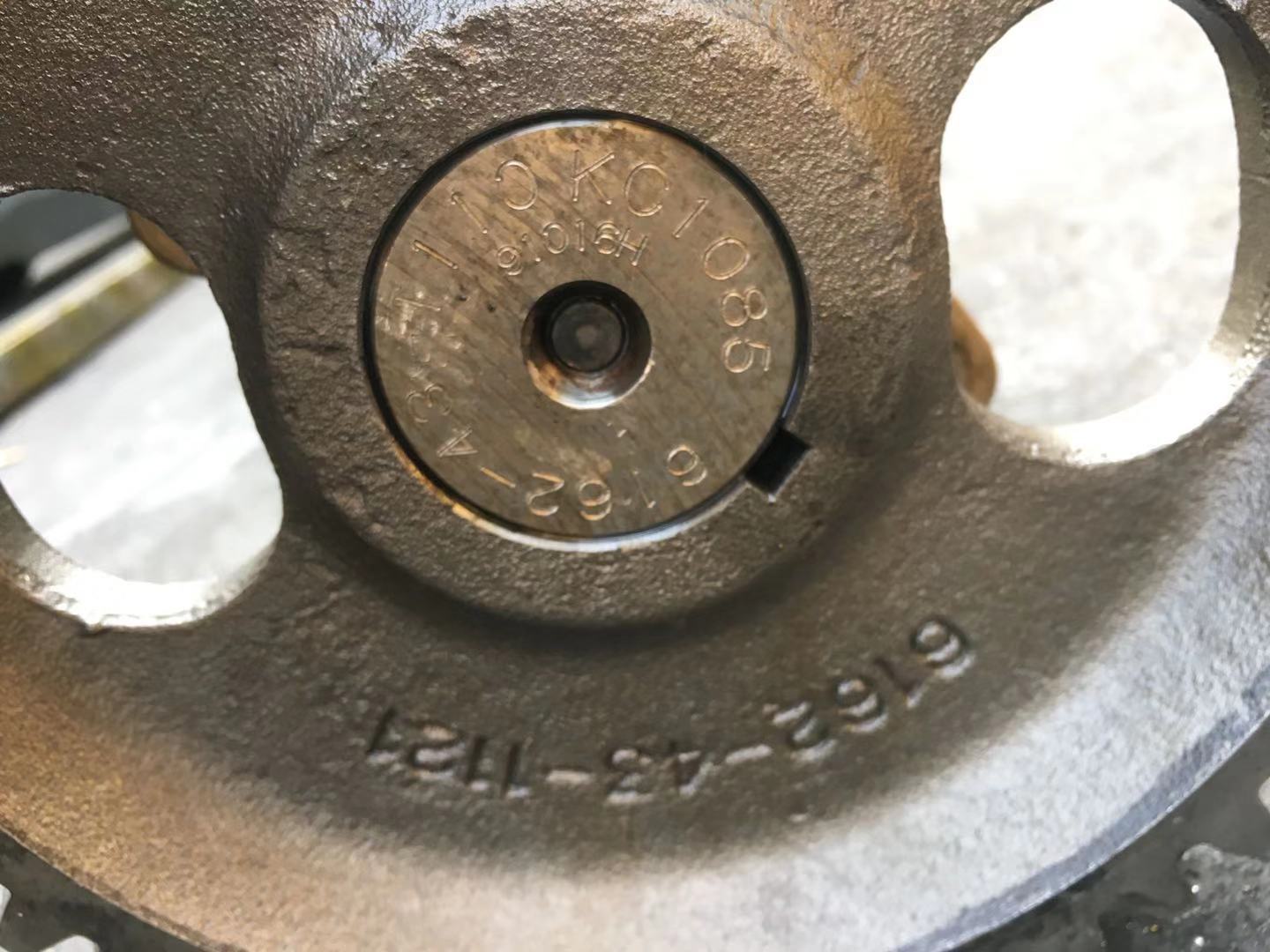 供应日本推土机SA12V140发动机凸轮轴6162-43-1110-阿里巴巴