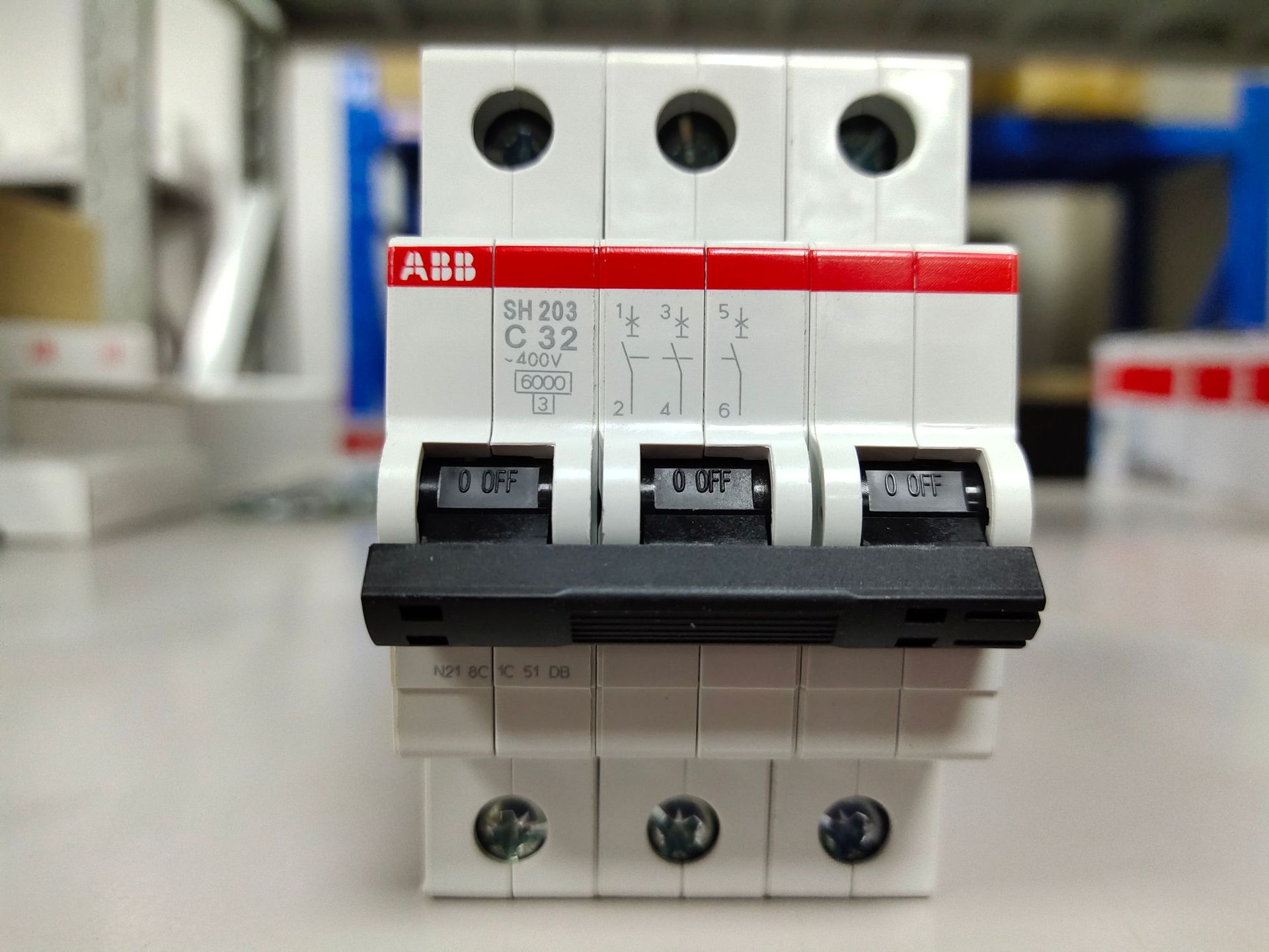 ABB原装A1A125 TMF125/1250 FF 4P库存-阿里巴巴