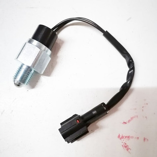 适用于SUZUKI ISUZU 8-98023050-0 8-97165947-0 8980230500-阿里巴巴