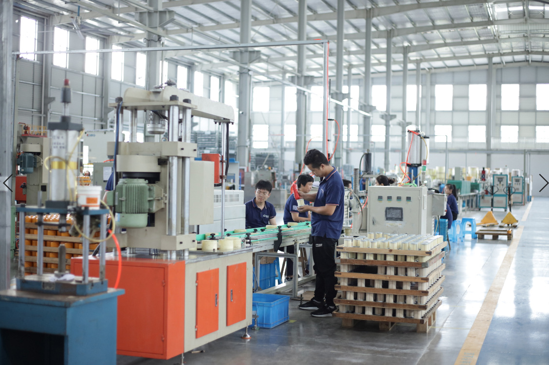 厂家供应油水过滤器滤芯29558294滤清器来样可做-阿里巴巴