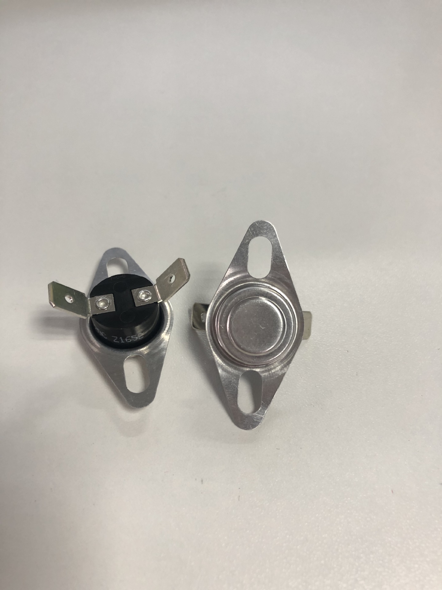供应 美国艾默生TOD 温控器 36TXH11 钮扣式温控开关10A 温度开关-阿里巴巴