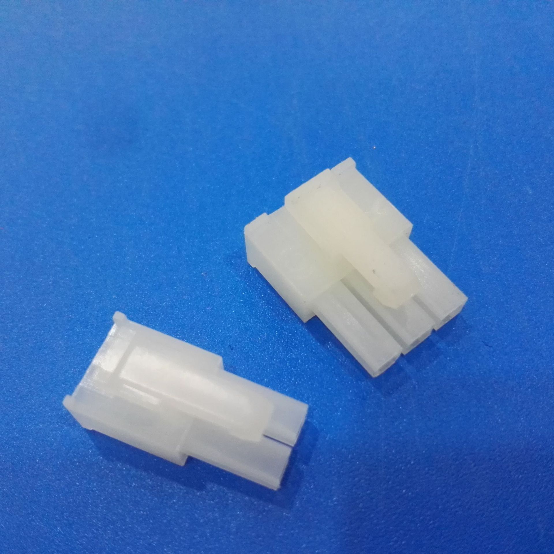 C4201HF-2P 3P 5557 5559 5566单排公胶壳 4.2-1*5P间距连接器-阿里巴巴