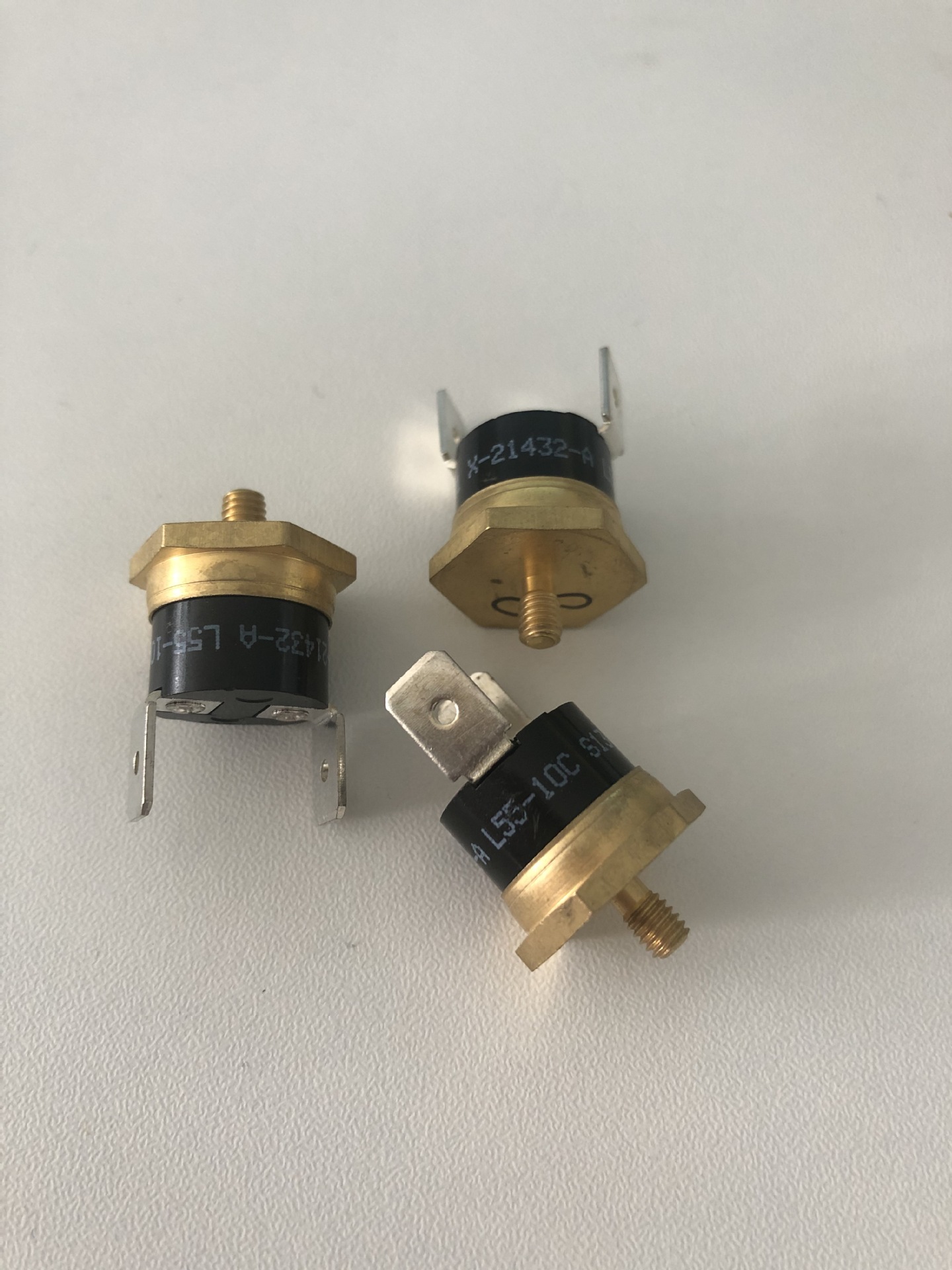 艾默生温控器 温度开关 36TXH21 突跳式温控器 250V 10A-阿里巴巴