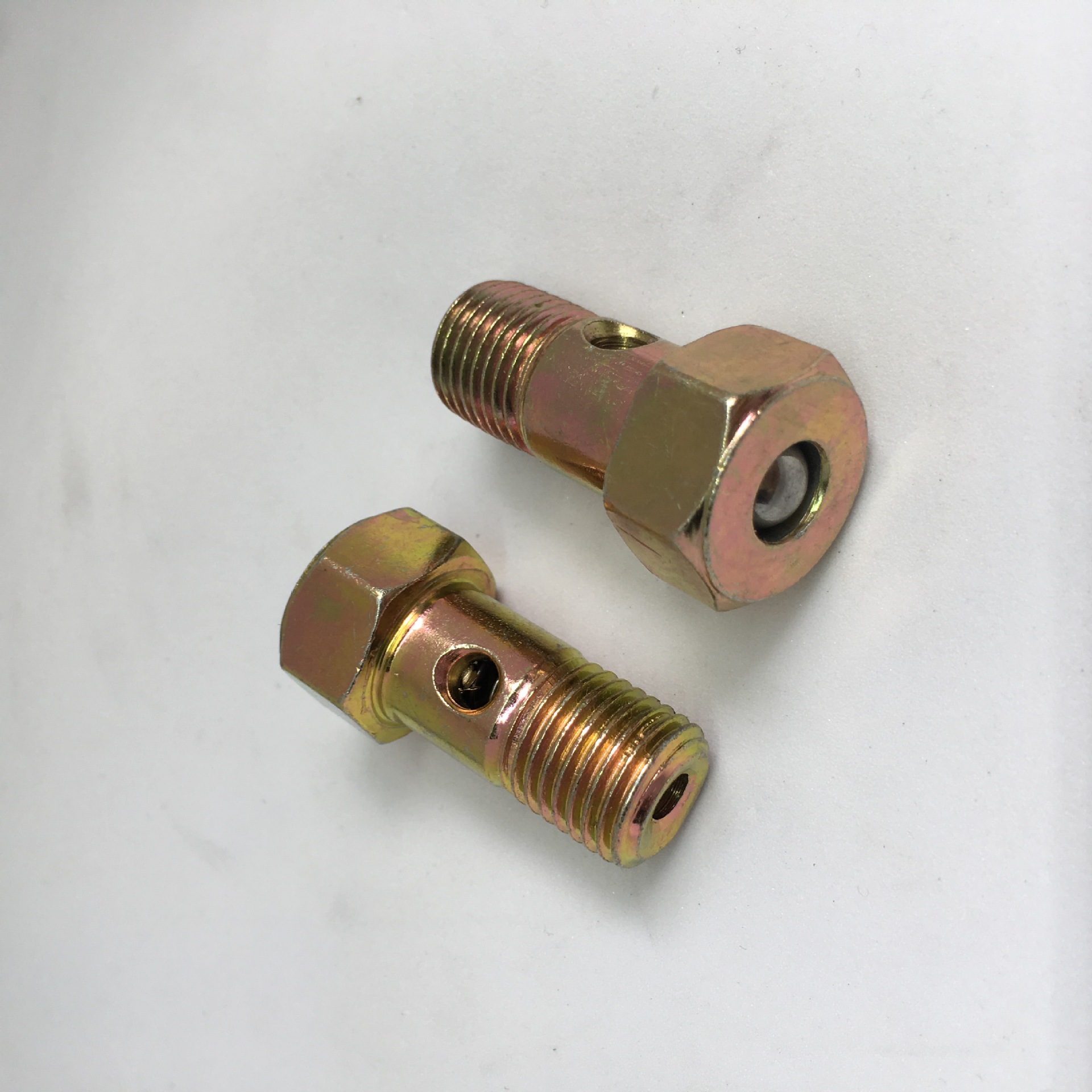 重卡发动机燃油系统配件两孔回油溢油阀 1417413047-阿里巴巴