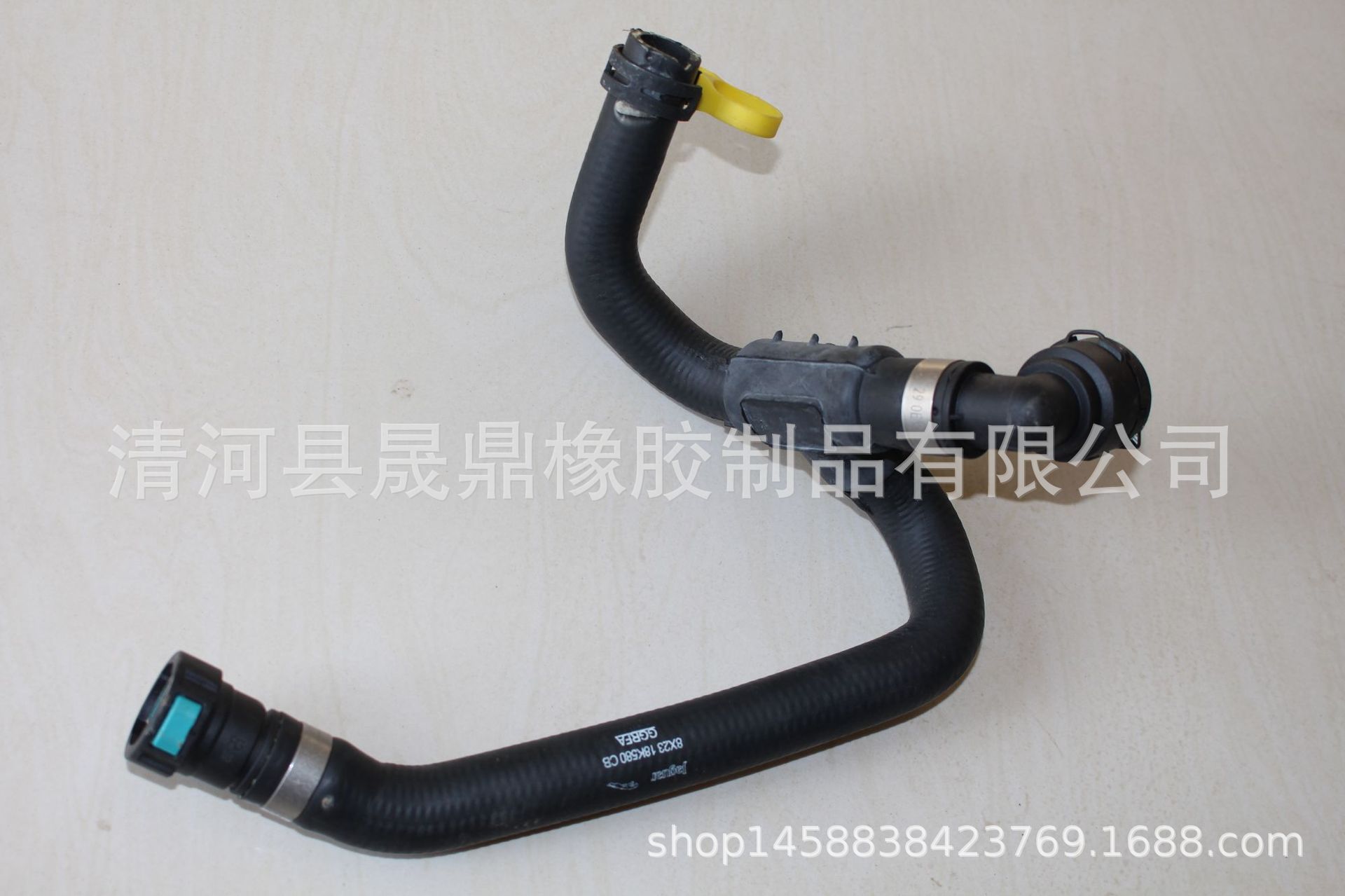 适用于 路虎 橡胶水管 曲轴箱废气管 变速箱三通管 C2Z4029-阿里巴巴