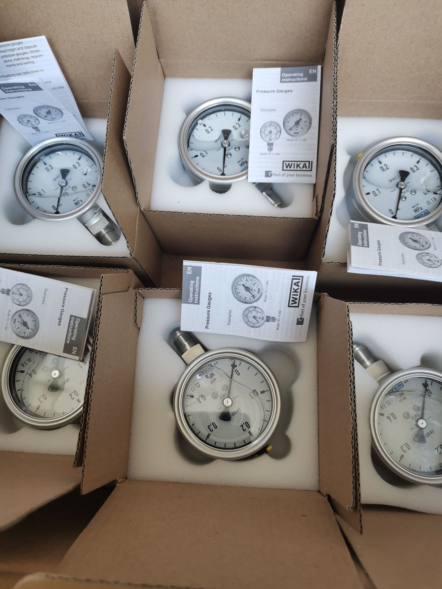 威卡 WIKA PGS23.063 带开关电接点的波登管压力表-阿里巴巴