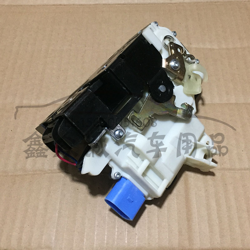 适用于大众汽车POLO中控锁车门锁块3B4839015AG 3B4839016AG-阿里巴巴