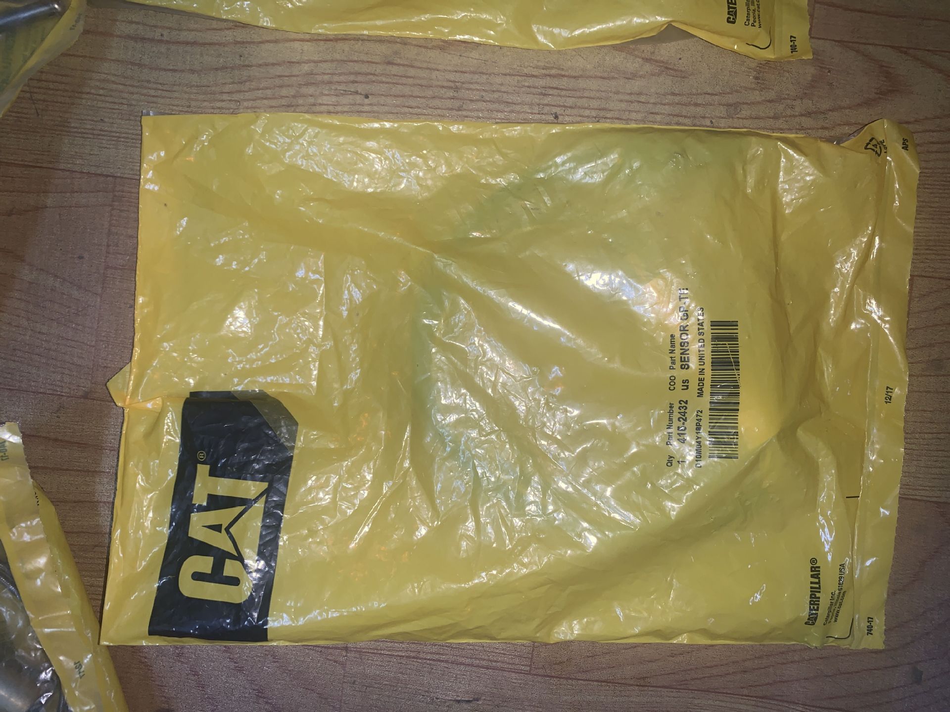 供应卡特彼勒3516发动机温度传感器415-2432，415-2430，415-2431-阿里巴巴