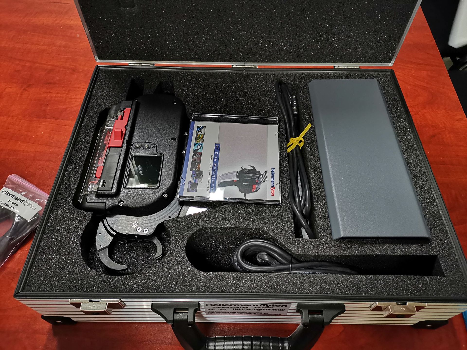 德国进口全自动扎带枪AT2000 CPK海尔曼太通束线枪扎带工具紧线枪-阿里巴巴