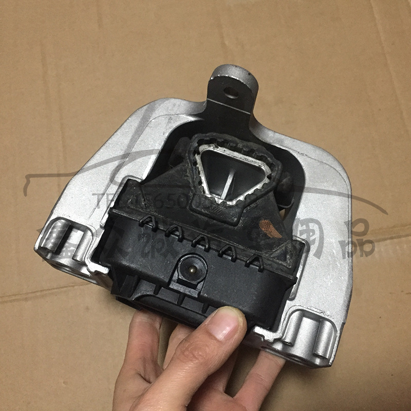 适用于朗逸新宝来16发动机胶垫变速箱支架脚垫180199262D-阿里巴巴
