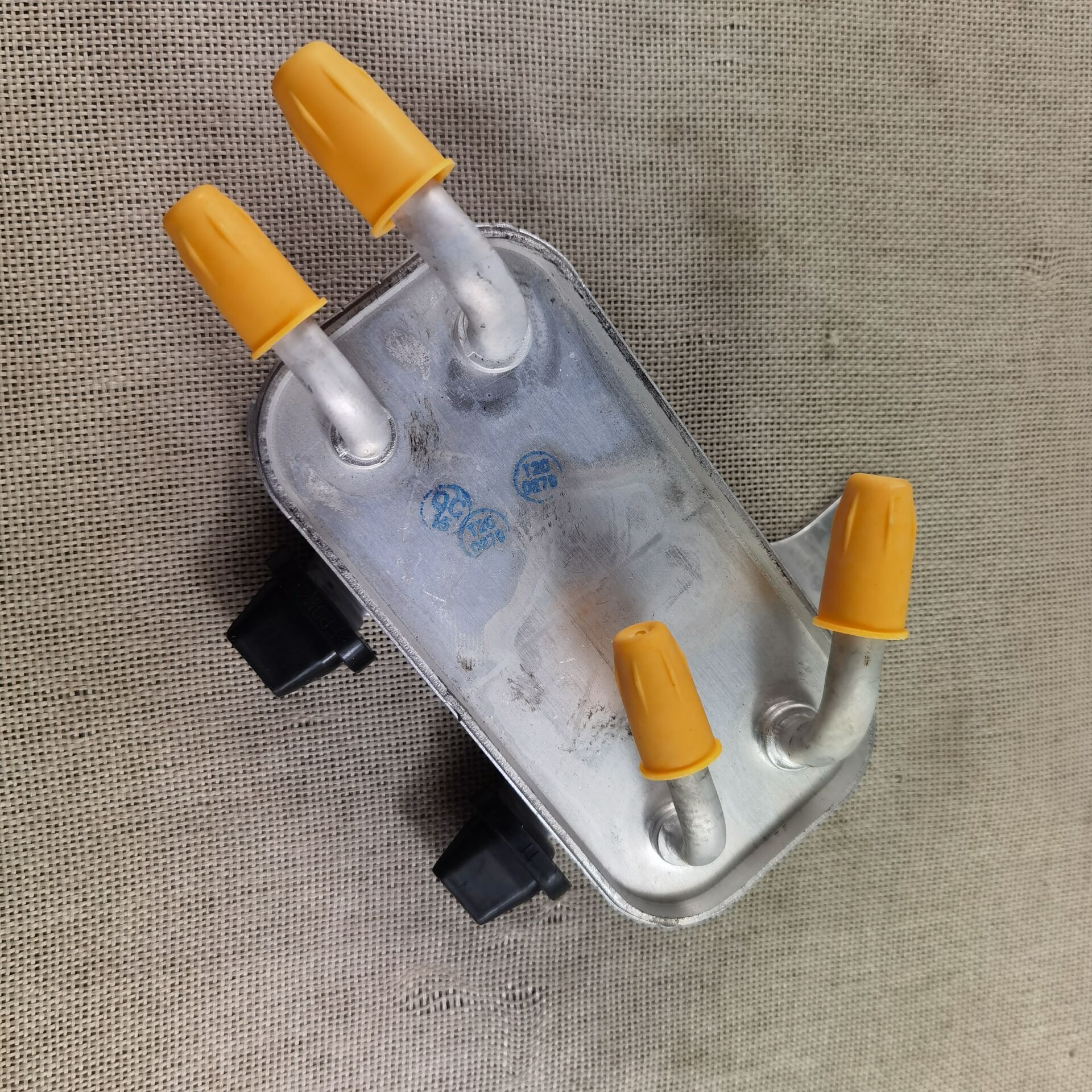 汽车机油冷却器 PIB500052 LR031827-阿里巴巴