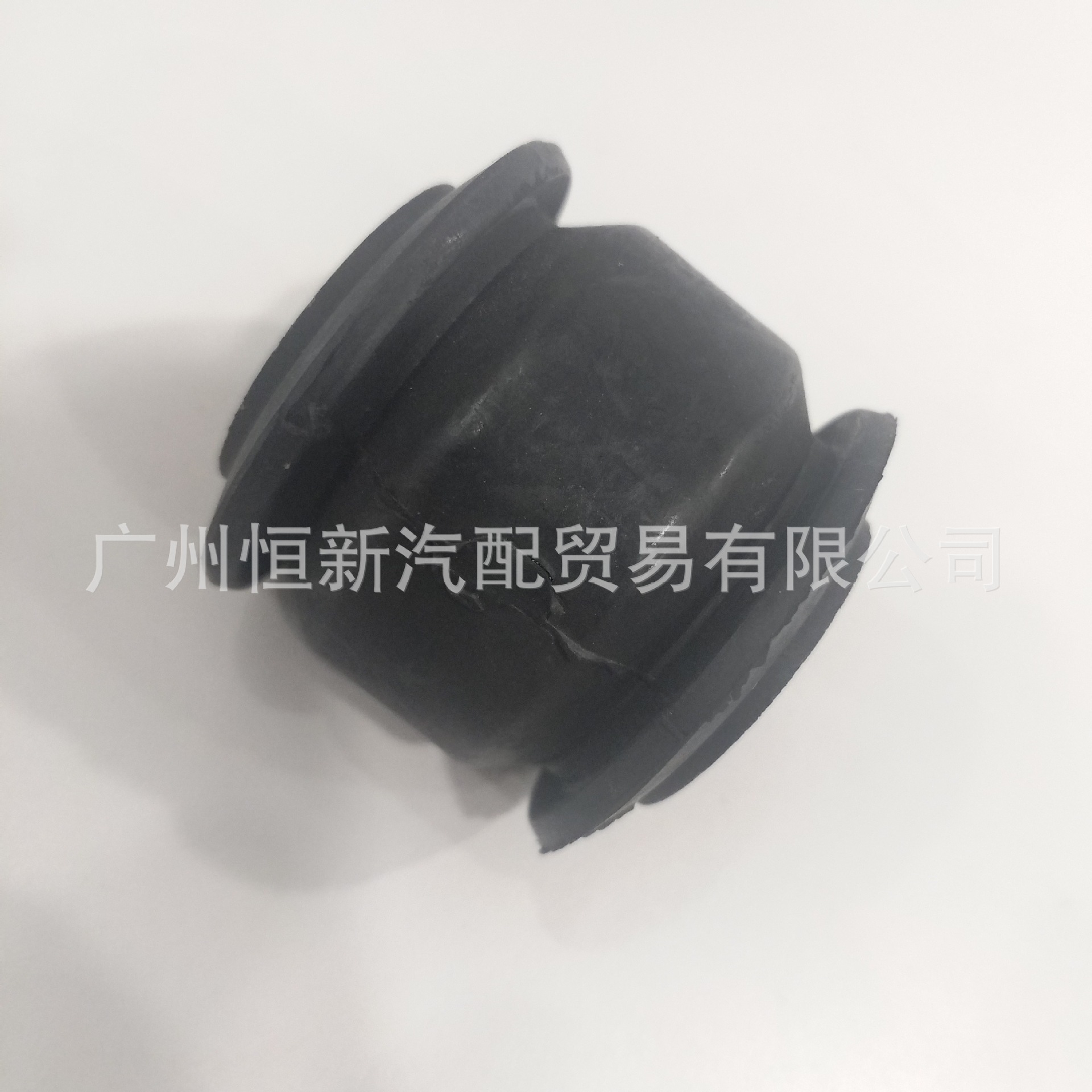 55135-01J01适用于尼桑途乐Y60 Y61系列悬挂胶套拉杆胶套衬套-阿里巴巴