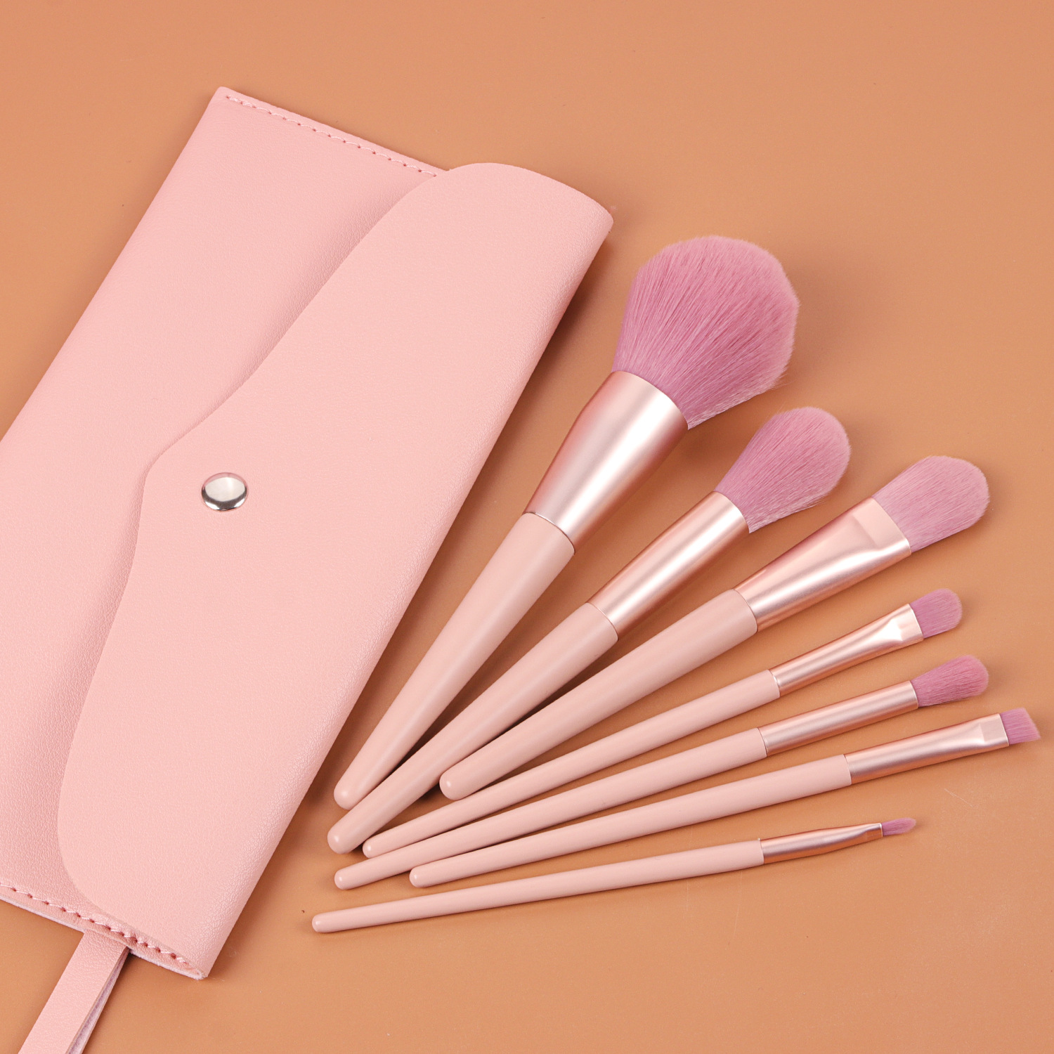 New 7pcs/12pcs pink color makeup brushes set cheap from Diggfind.com