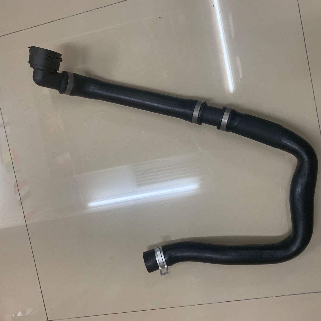 汽车零部件适用于 陆虎 顶部散热器软管2.0L 16V LR094509-阿里巴巴