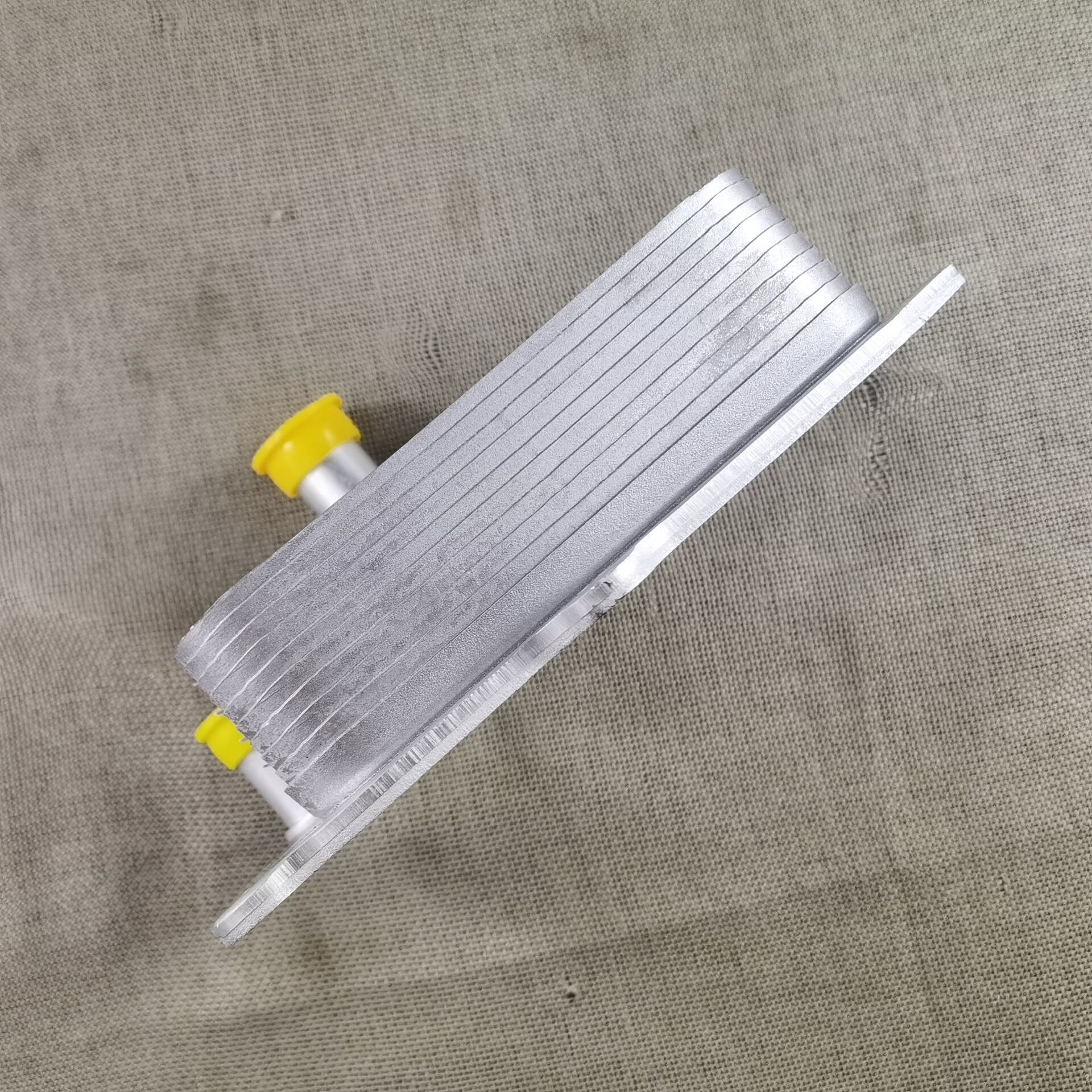 机油冷却器 散热器 oil cooler 6711800265-阿里巴巴