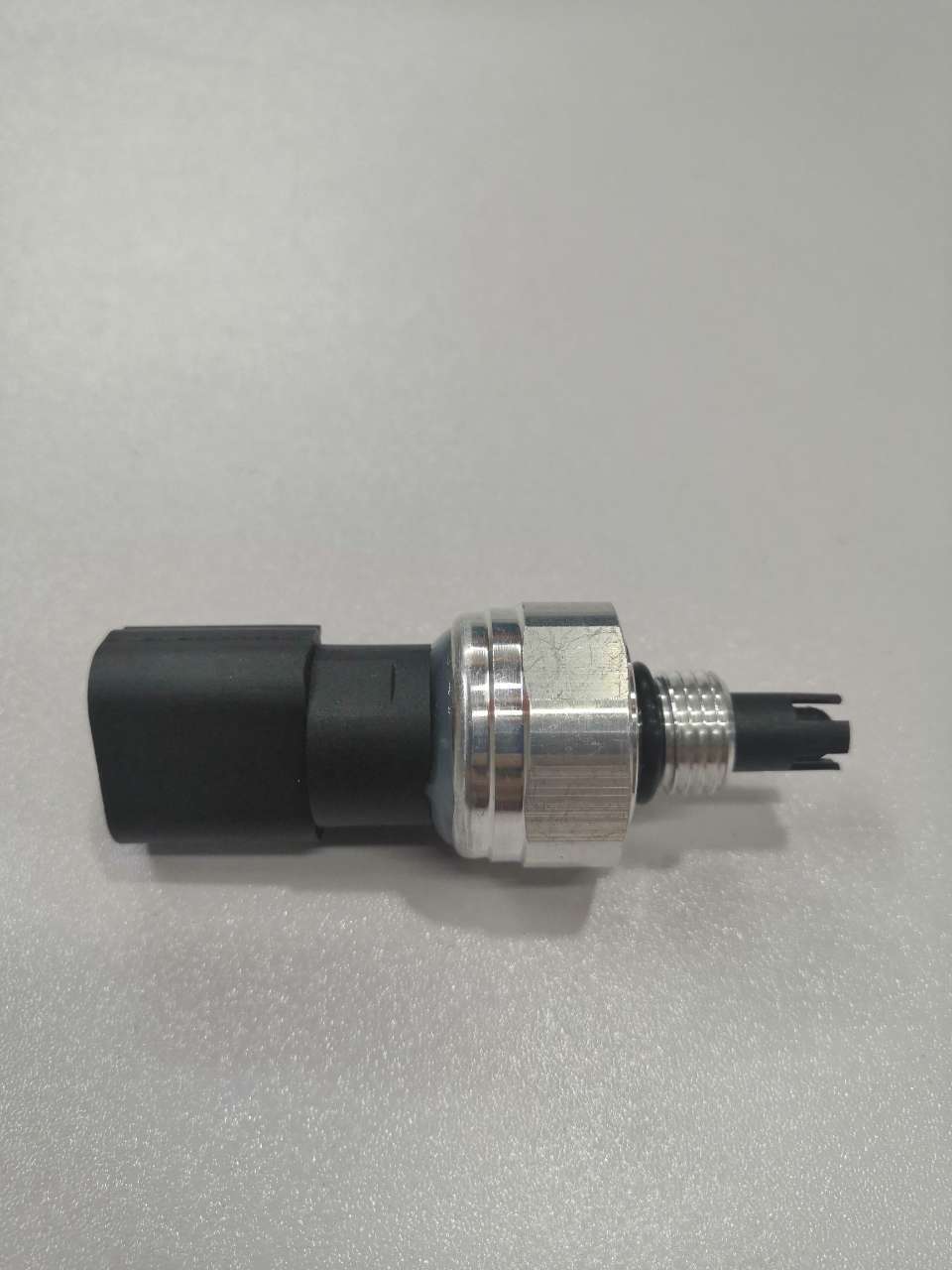 适用于梅塞德斯-奔驰VALEO 空调压力传感器2038211592汽车传感器-阿里巴巴