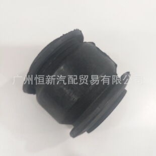 55135-01J01适用于尼桑途乐Y60 Y61系列悬挂胶套拉杆胶套衬套-阿里巴巴