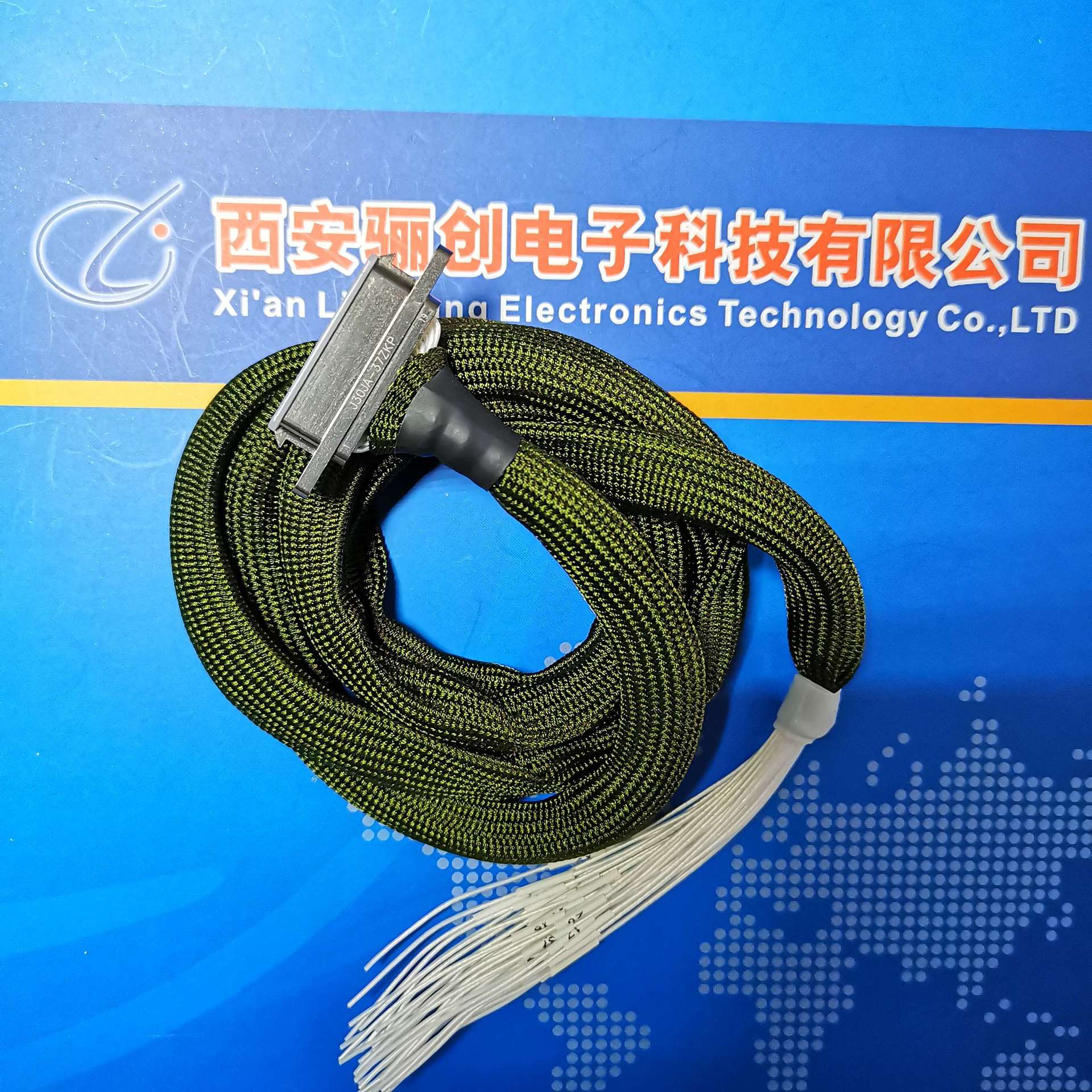 J30JA快锁矩形连接器J30JA-37ZKW/J J30JA-37ZK J30JA-37TJ骊创-阿里巴巴