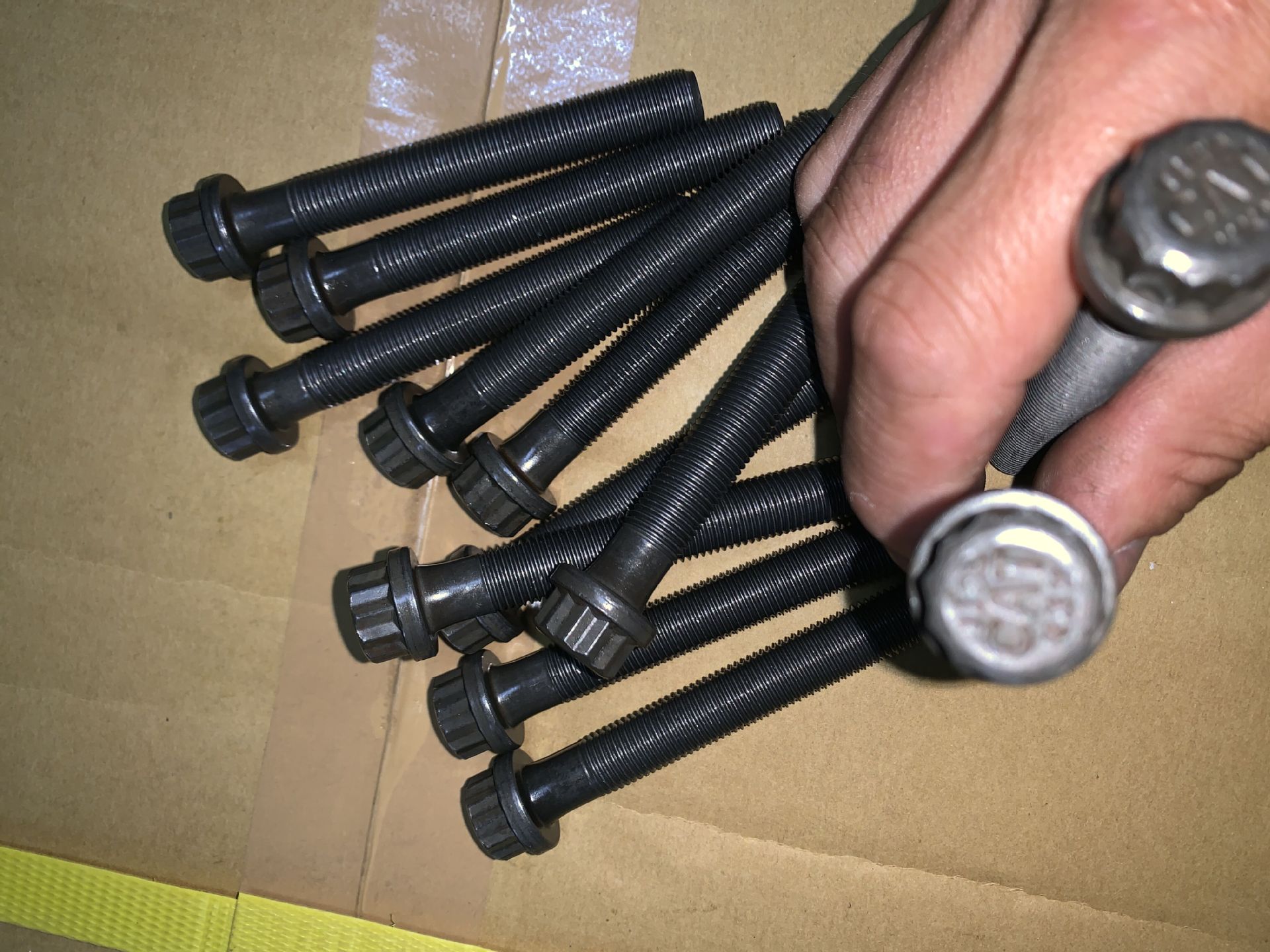 卡特彼勒C18柴油发动机连杆螺丝213-3217 2133217-阿里巴巴