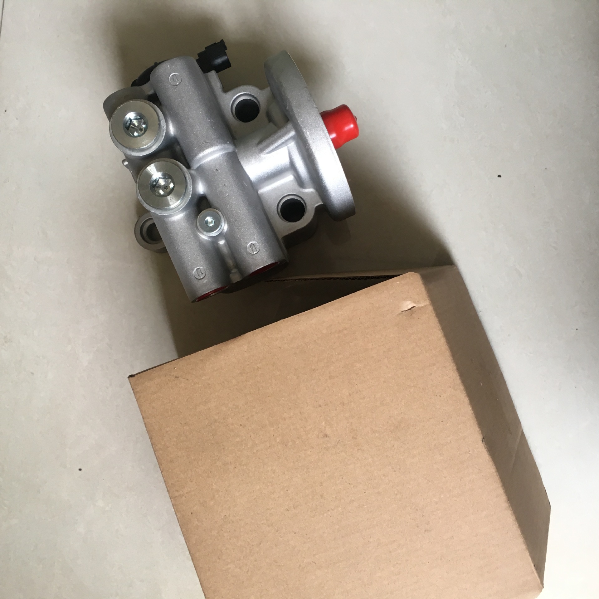 滤清器底座 手油泵 带电子泵 3713599 3713602 190-8970 247-605-阿里巴巴