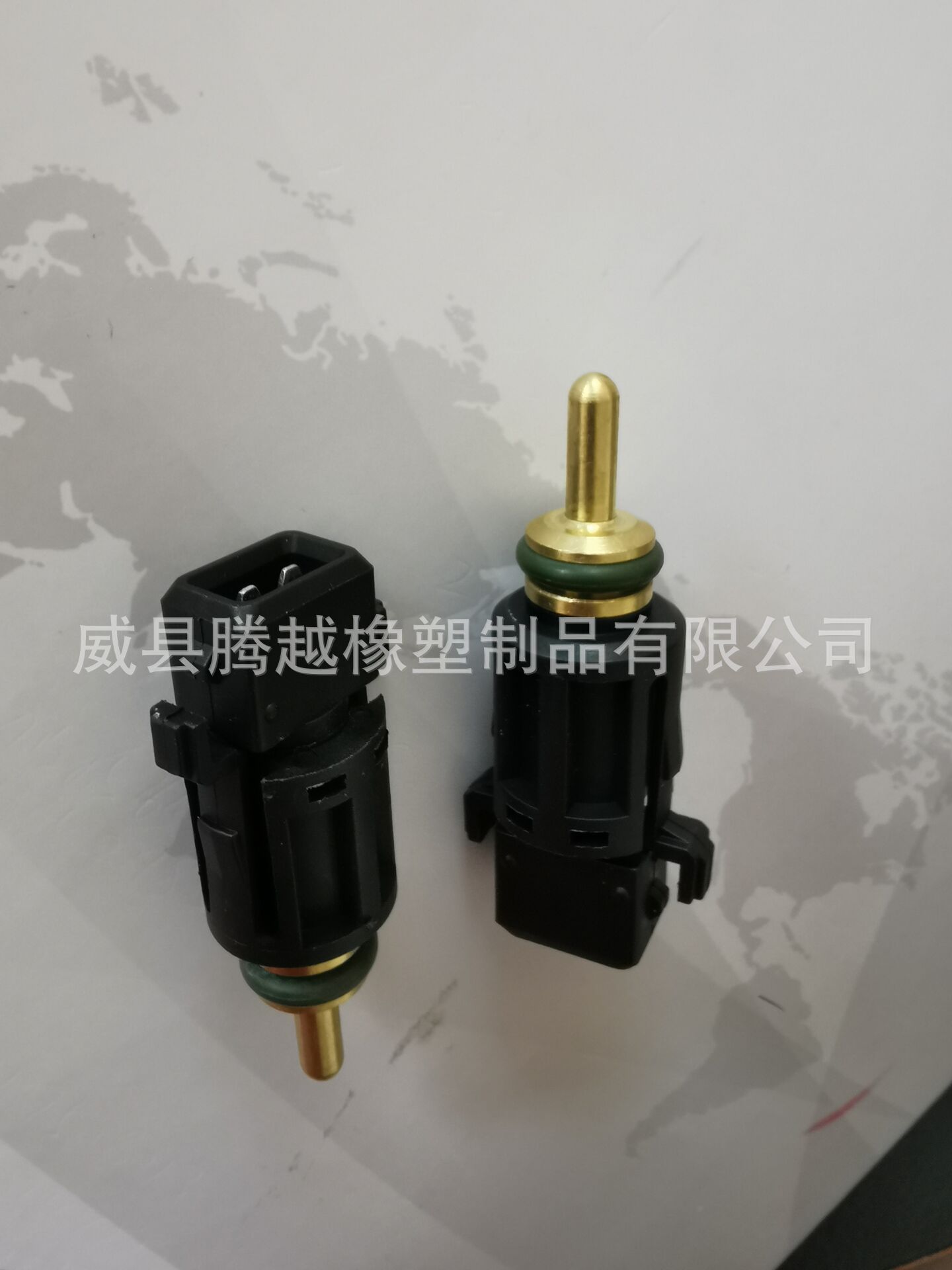 11537600588。11531436411奔宝驰马水管进气管废气管增压器胶管-阿里巴巴