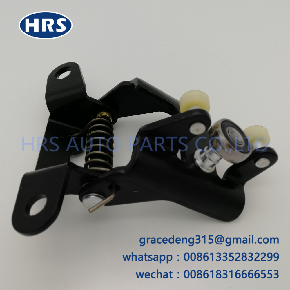 68380-26030适用于丰田汽车配件2005年大海狮右驾左驾中门中滑轮-阿里巴巴