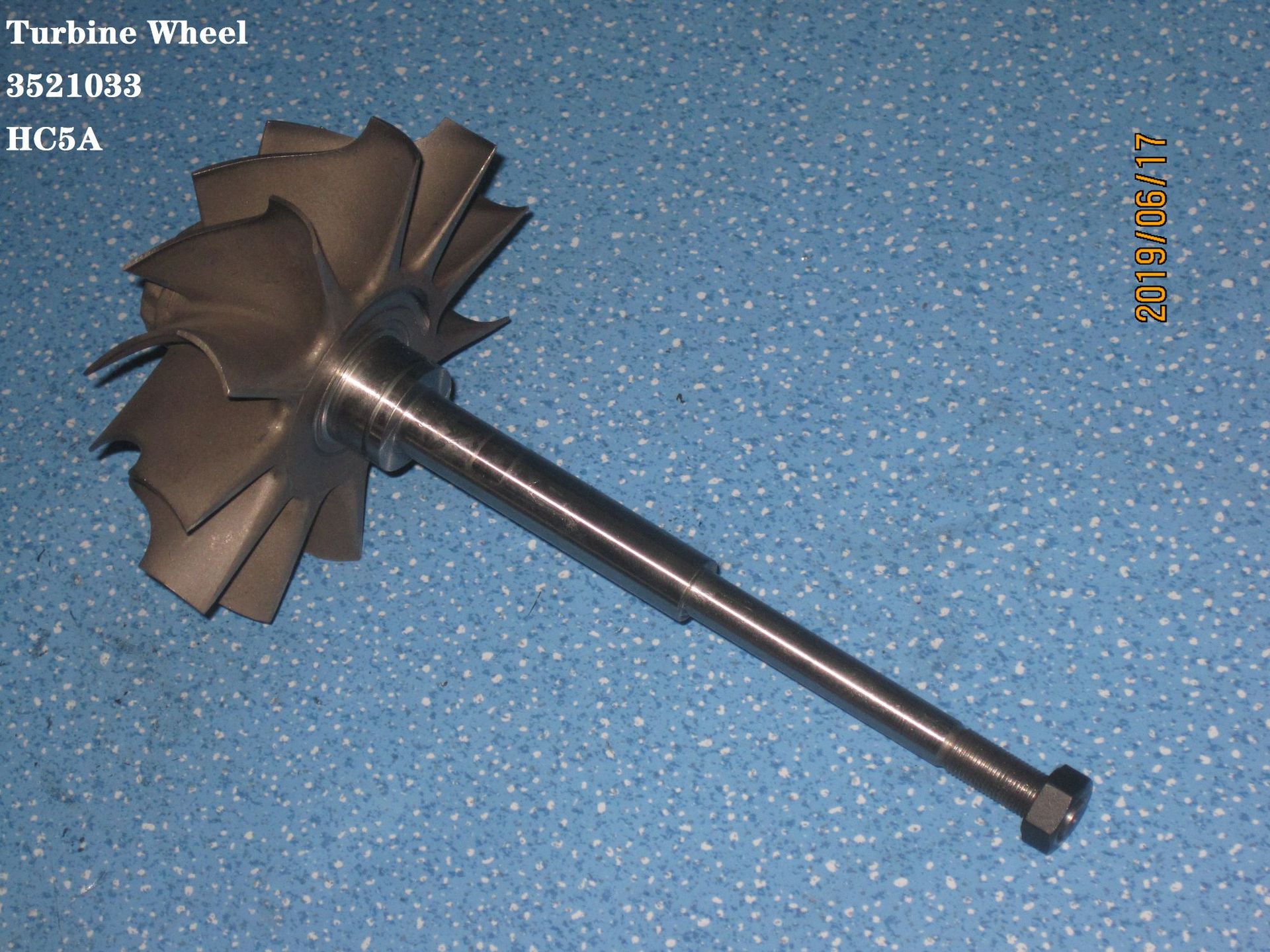 凤城市东增涡轮增压器厂东GTD增品牌增压器型号HC5A总成号3594040-阿里巴巴