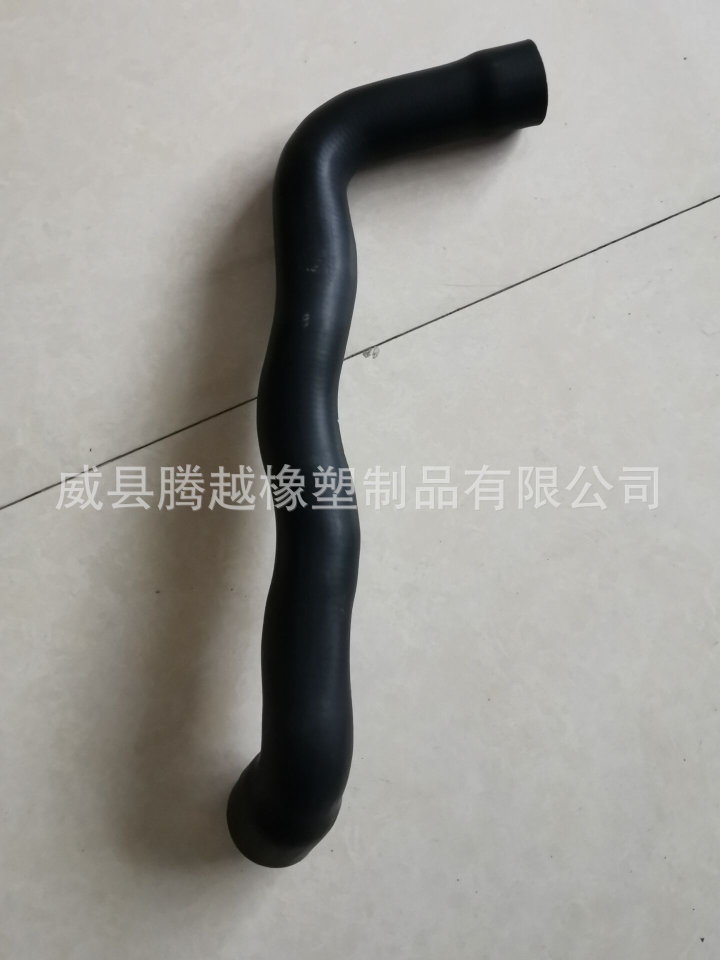 11157605186适用于奔驰宝马进气管 水管、通风管涡轮增压管-阿里巴巴