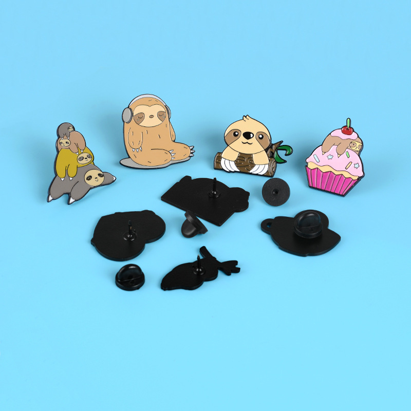 快乐树懒大集合可爱胸针 陶醉听歌 单手锻炼 趴冰淇淋 叠罗汉树懒-阿里巴巴