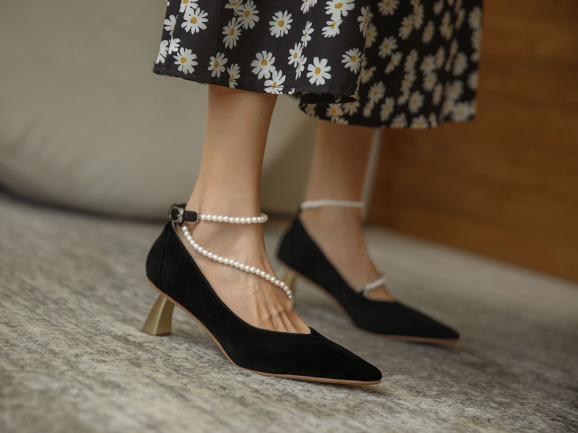 Chiko Io Pointed Toe Curved Heels Pumps