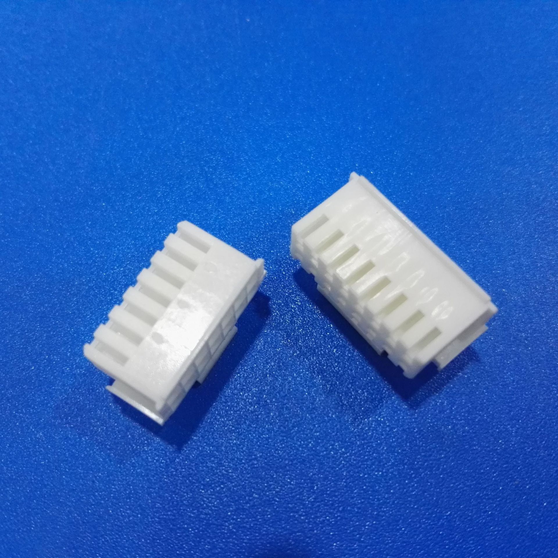 PHSD-2*8Y AW胶壳 弯针 间距2.0线对板带扣双排PHB2.0连接器-阿里巴巴