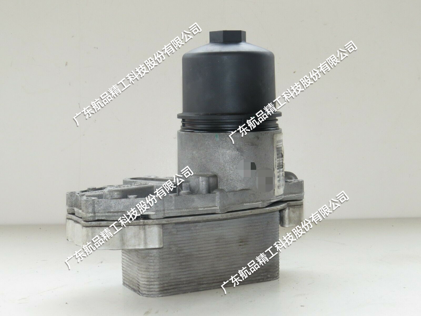 适用雪铁龙捷豹路虎机油滤清器座总成带油冷 LR040738 LR061969-阿里巴巴