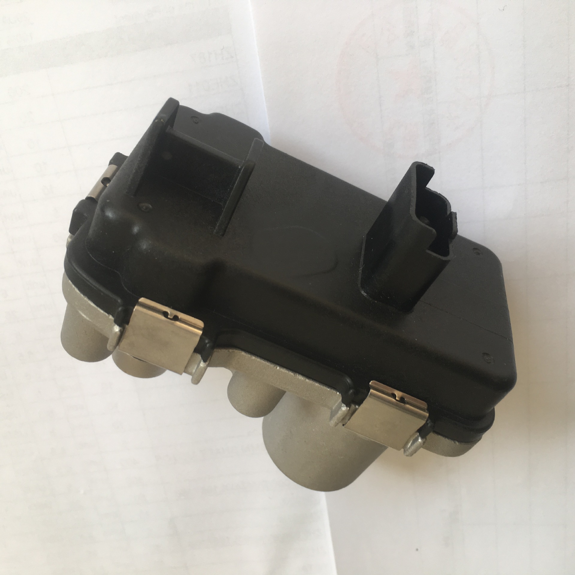 电子执行器适用于路虎涡轮增压器49477-01214 49477-01213-阿里巴巴