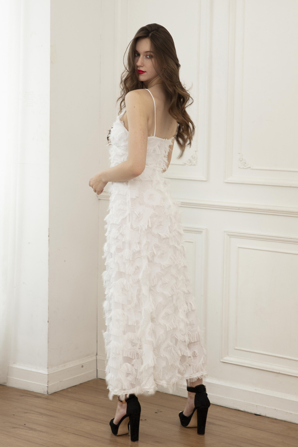 Robe de soirée fronde Sexy lumière luxe dos nu plume dentelle fête ...